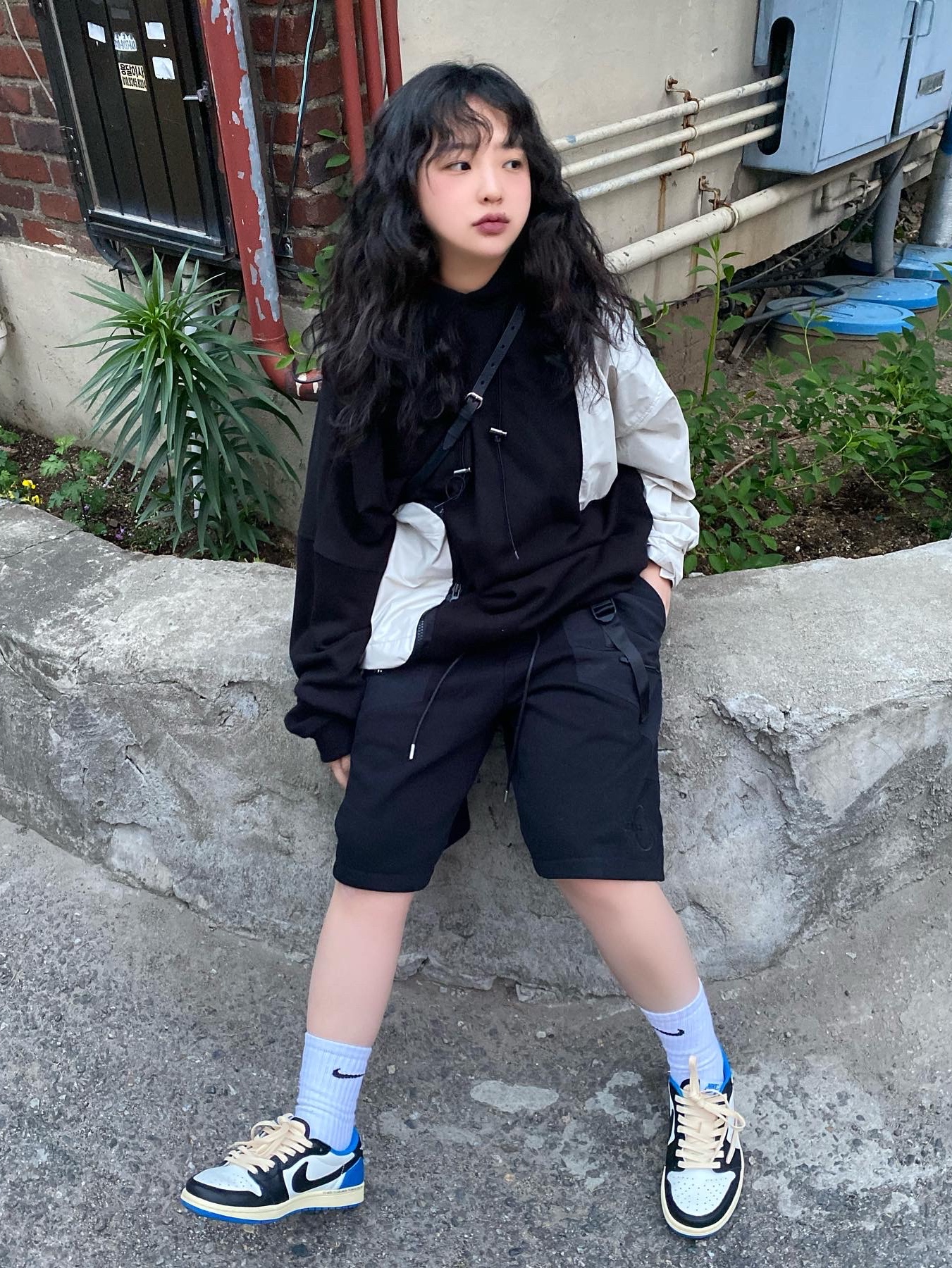 uuuu_k (@uuuu_k) 님의 게시물 | KREAM