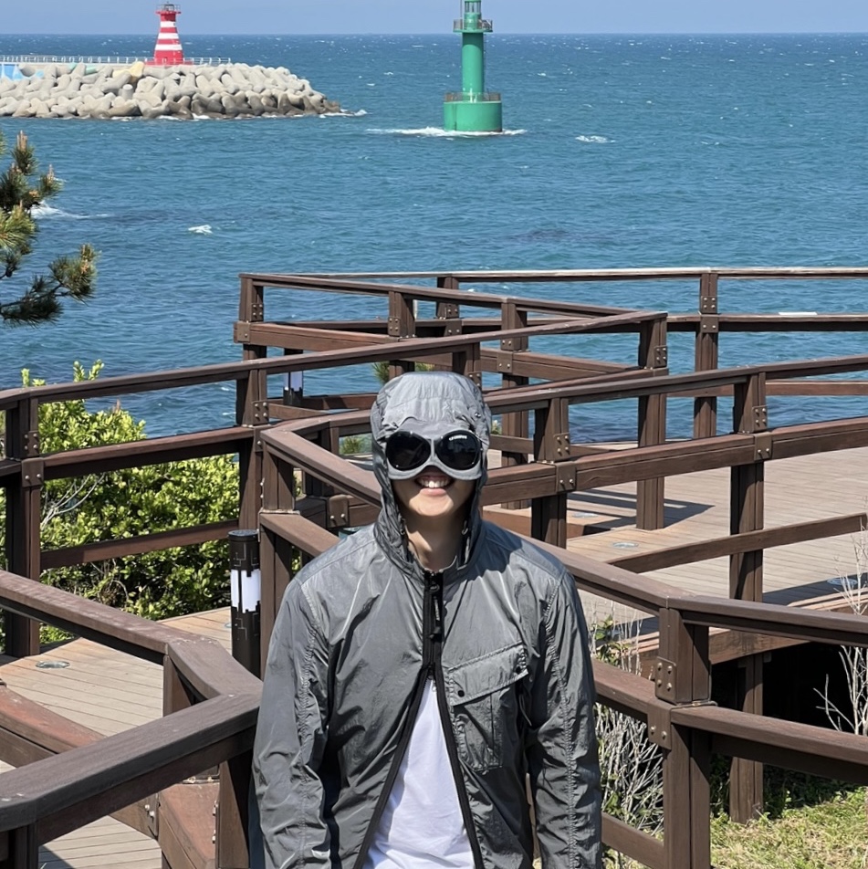 주한 (@juhan_eee) 님의 게시물 | KREAM