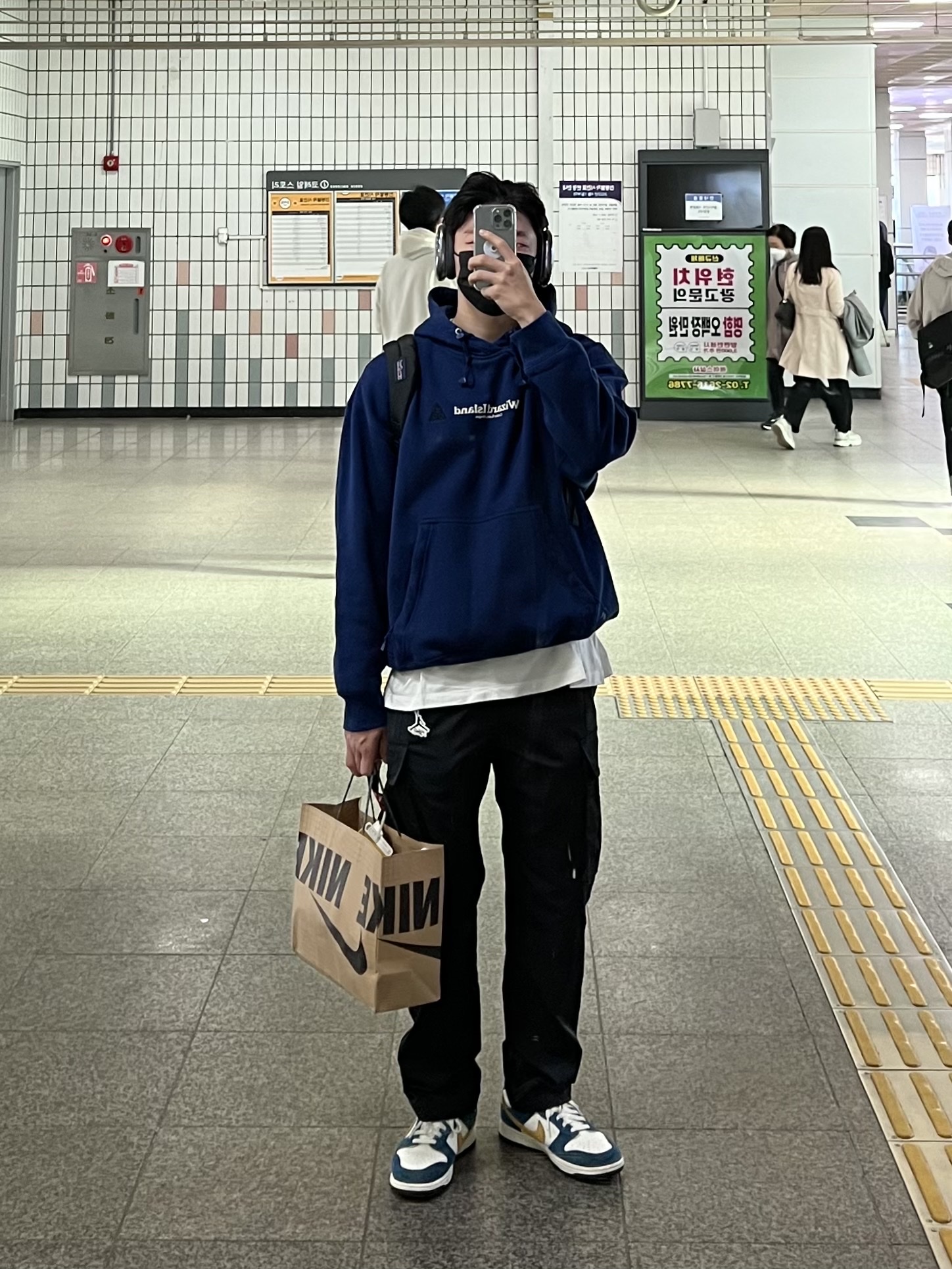 (@tech_s2) 님의 게시물 | KREAM