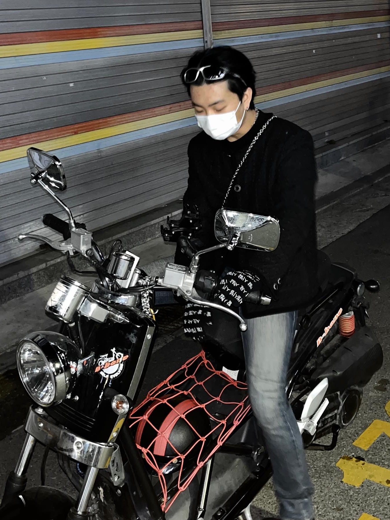 최성근 (@indigopunk) 님의 게시물 | KREAM