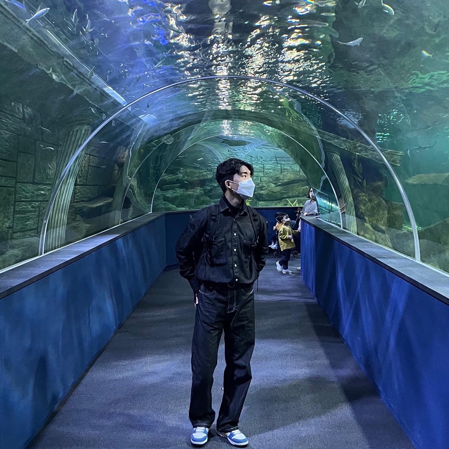 ROYAL (@lock.up.jin) 님의 게시물 | KREAM