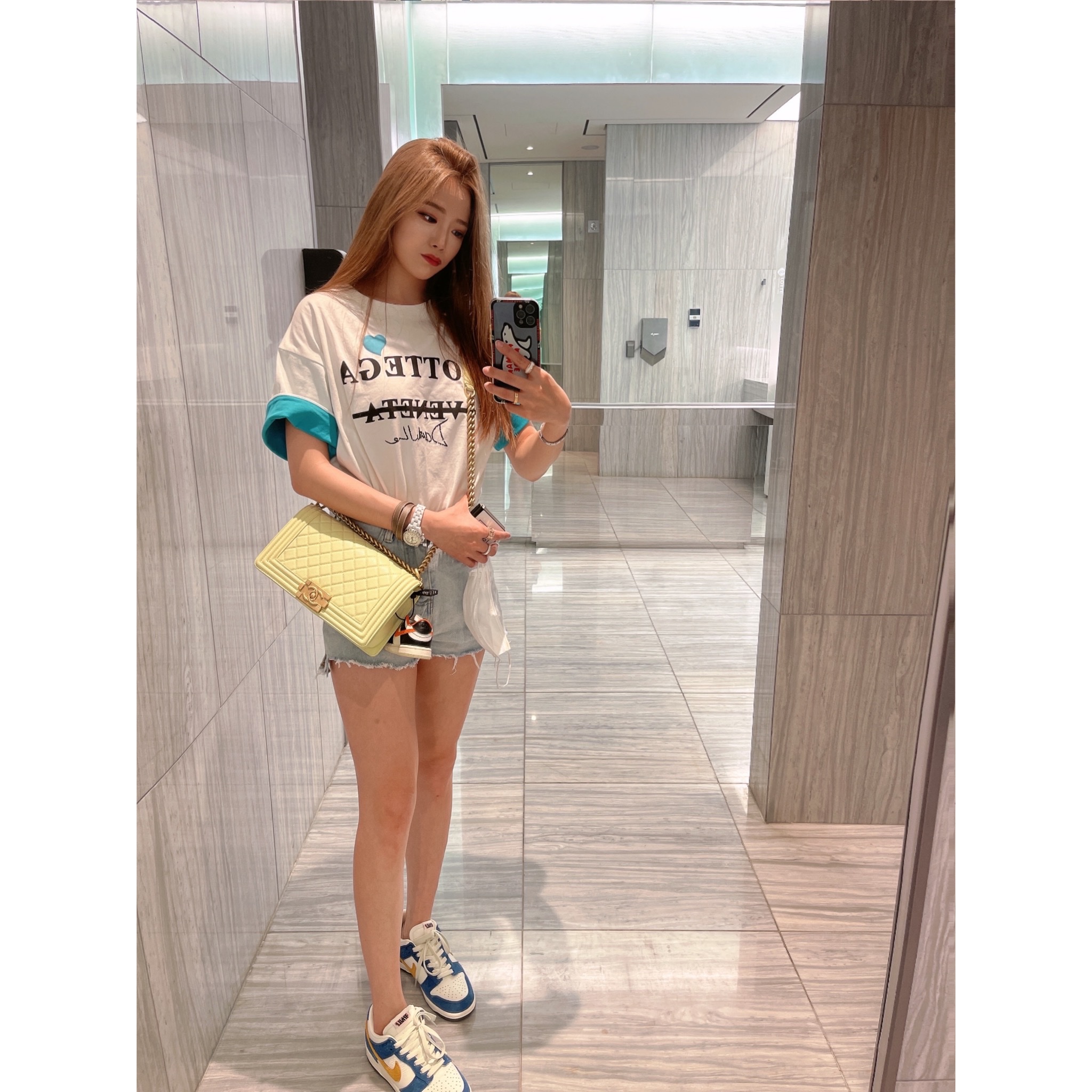 닷톰 (@choilovetom) 님의 게시물 | KREAM