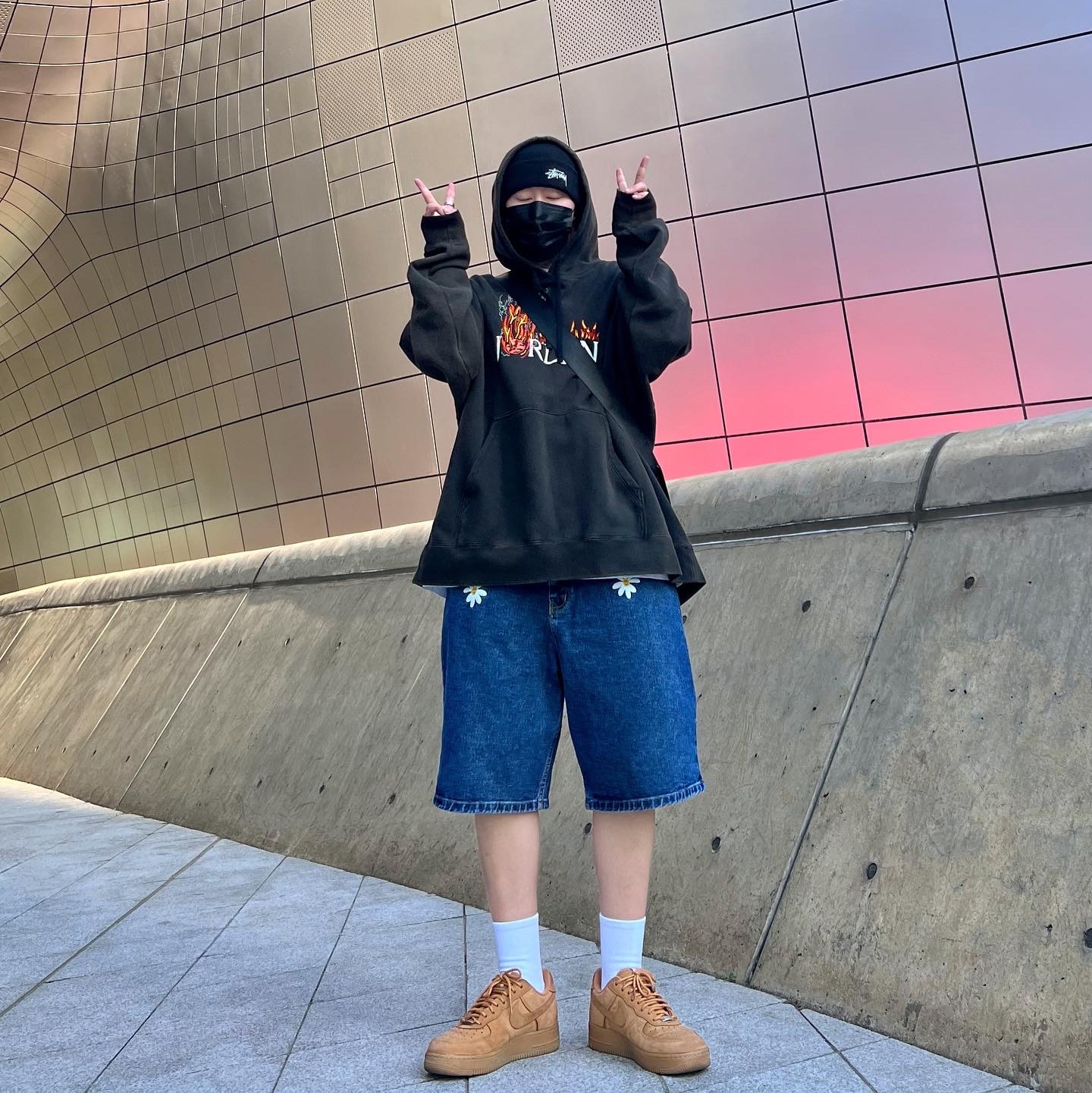 윰 (@yooooooooooomi) 님의 게시물 | KREAM