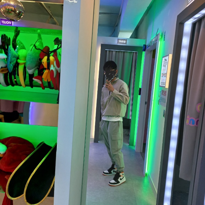 kong2012 (@kong2012) 님의 게시물 | KREAM