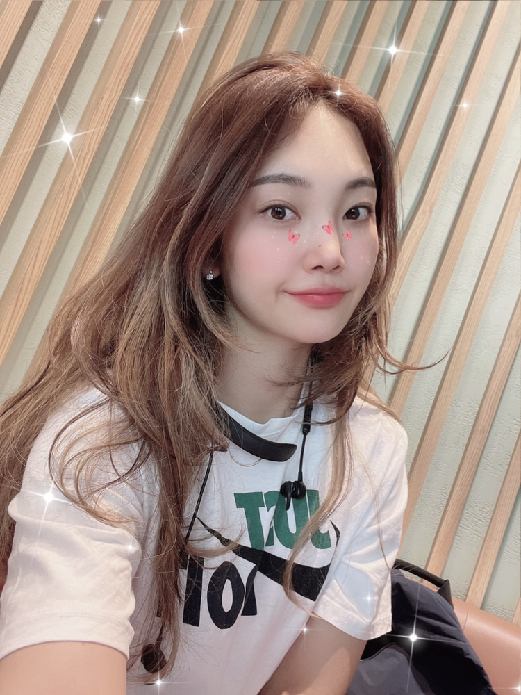 이보나 (@bona_) 님의 게시물 | KREAM