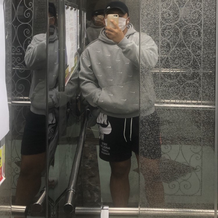 cftrdgncfr (@saeng_04) 님의 게시물 | KREAM