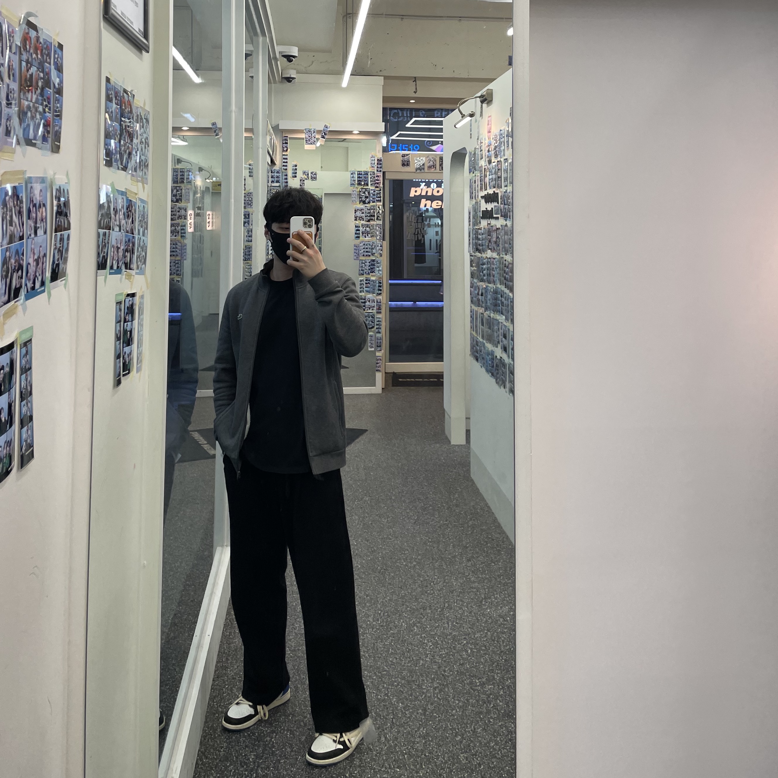 @mmmm_____g (@mmmm_____g) 님의 게시물 | KREAM