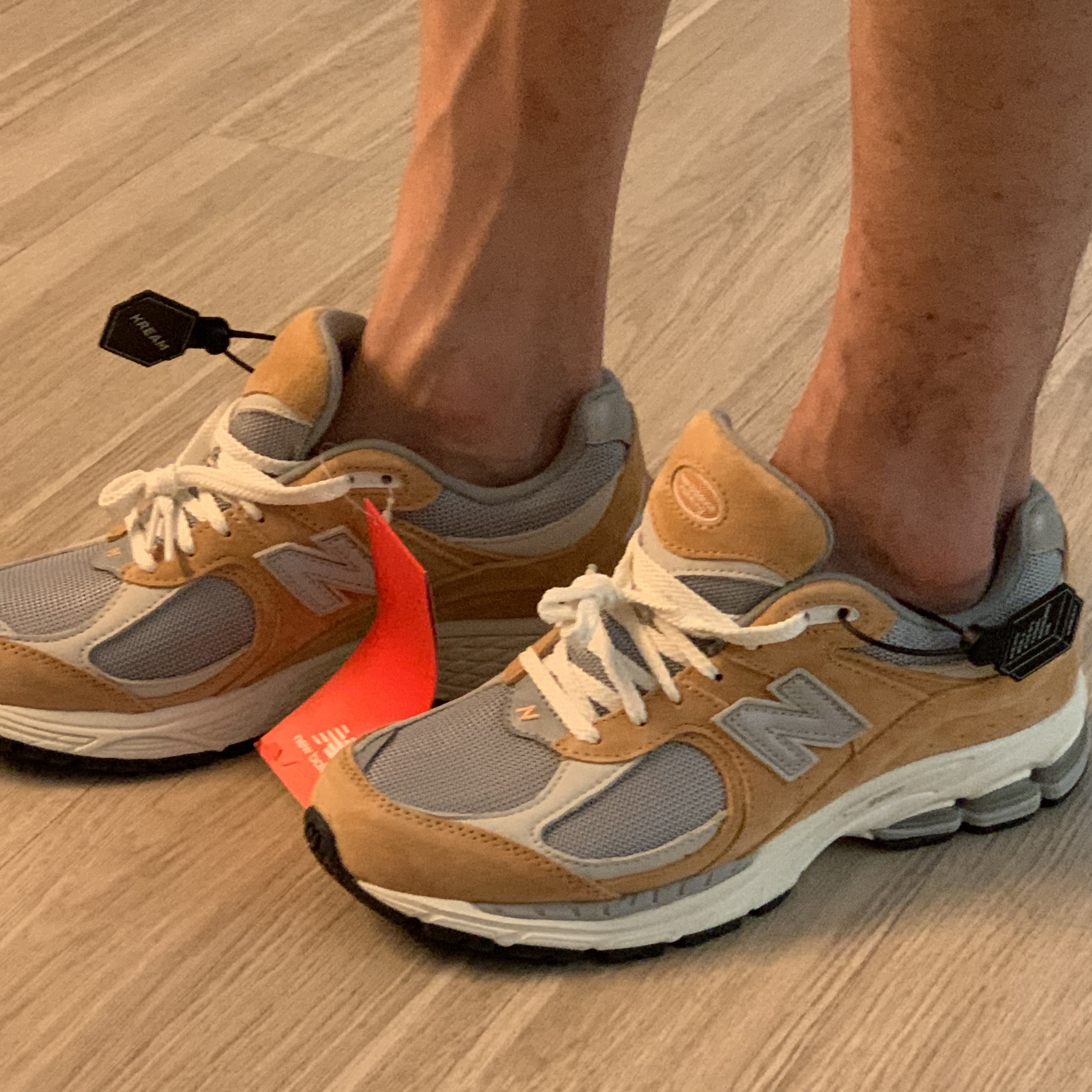 날다람쥐 (@jjin_e) 님의 게시물 | KREAM