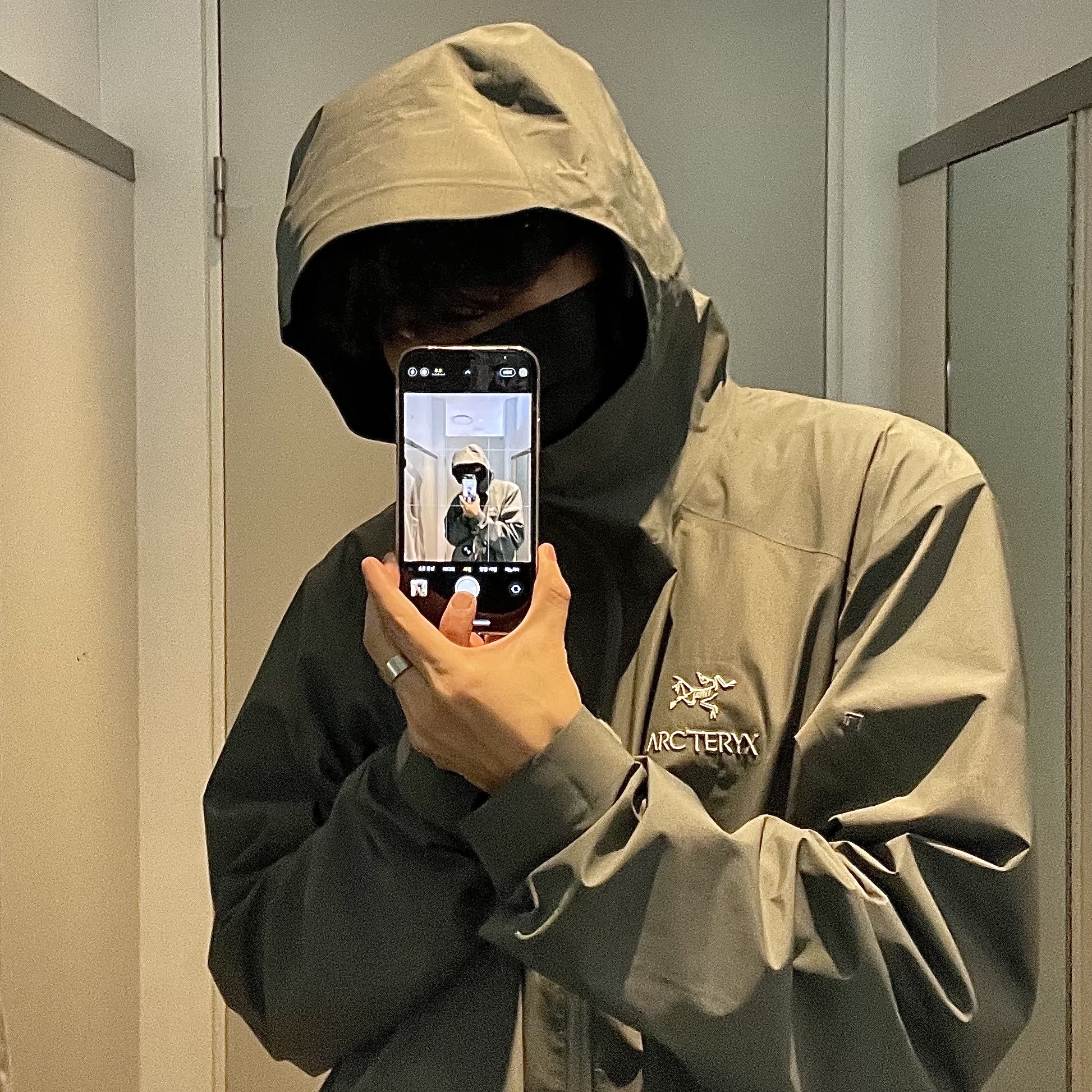 김태진 (@tjccy) 님의 게시물 | KREAM