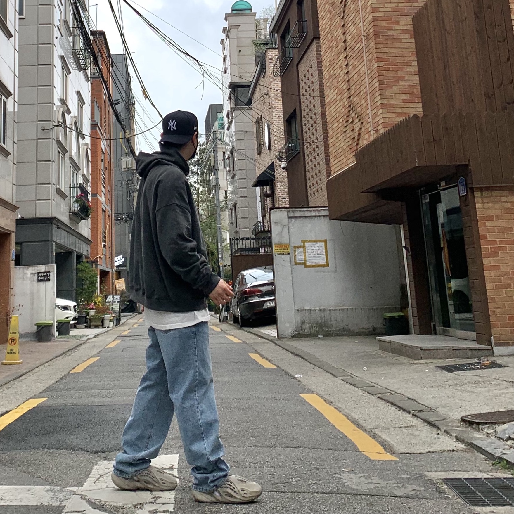 (@wavythewavy) 님의 게시물 | KREAM