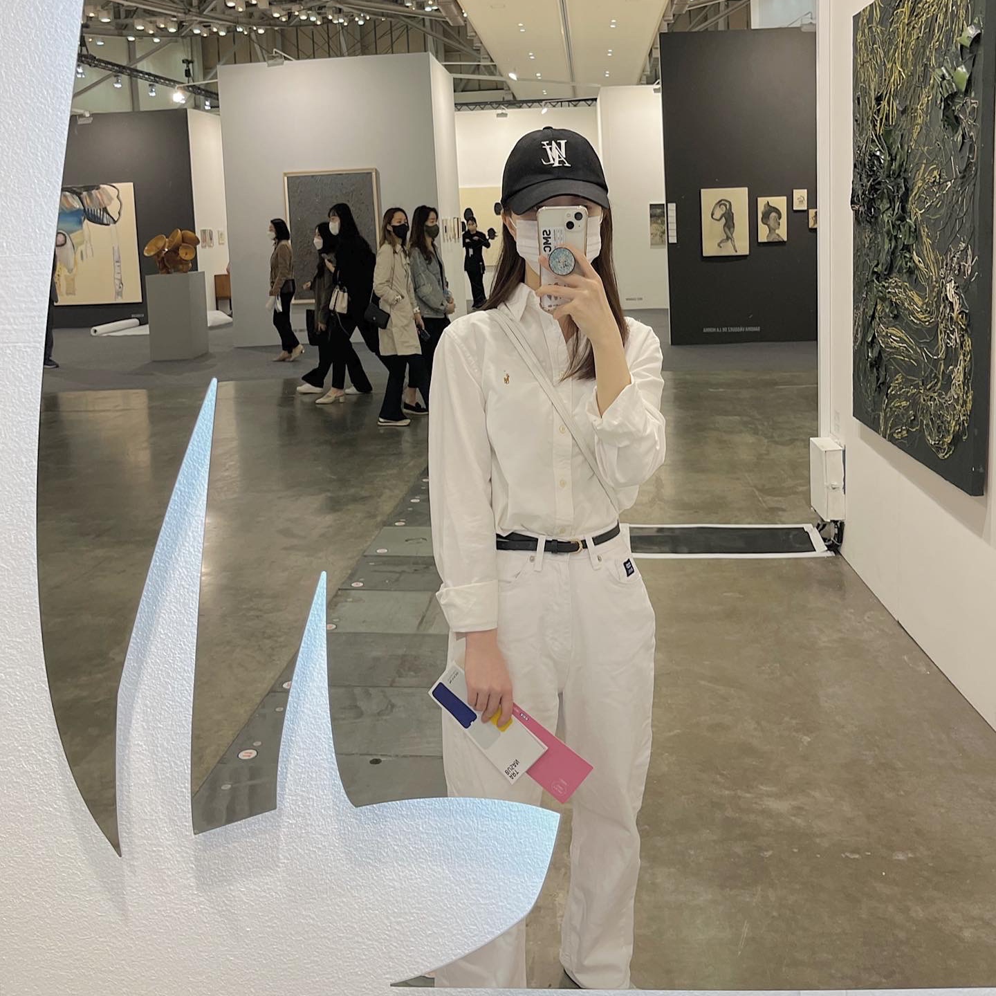 당첨왕🐸🥇 (@mmm_.__mm) 님의 게시물 | KREAM