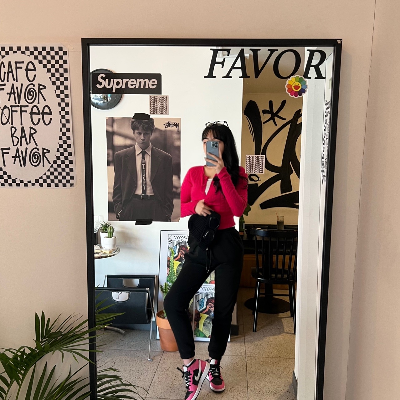 지수 (@ljsww) 님의 게시물 | KREAM