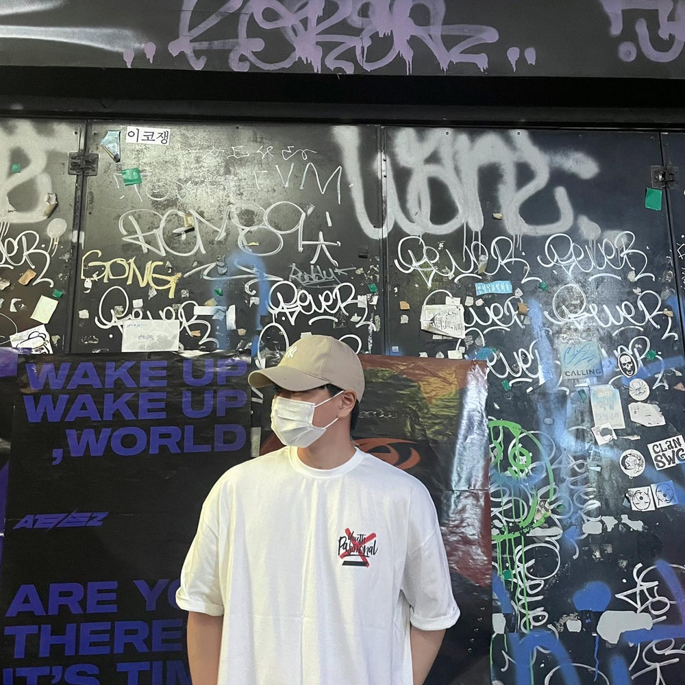 정프로 (@pro_j) 님의 게시물 | KREAM