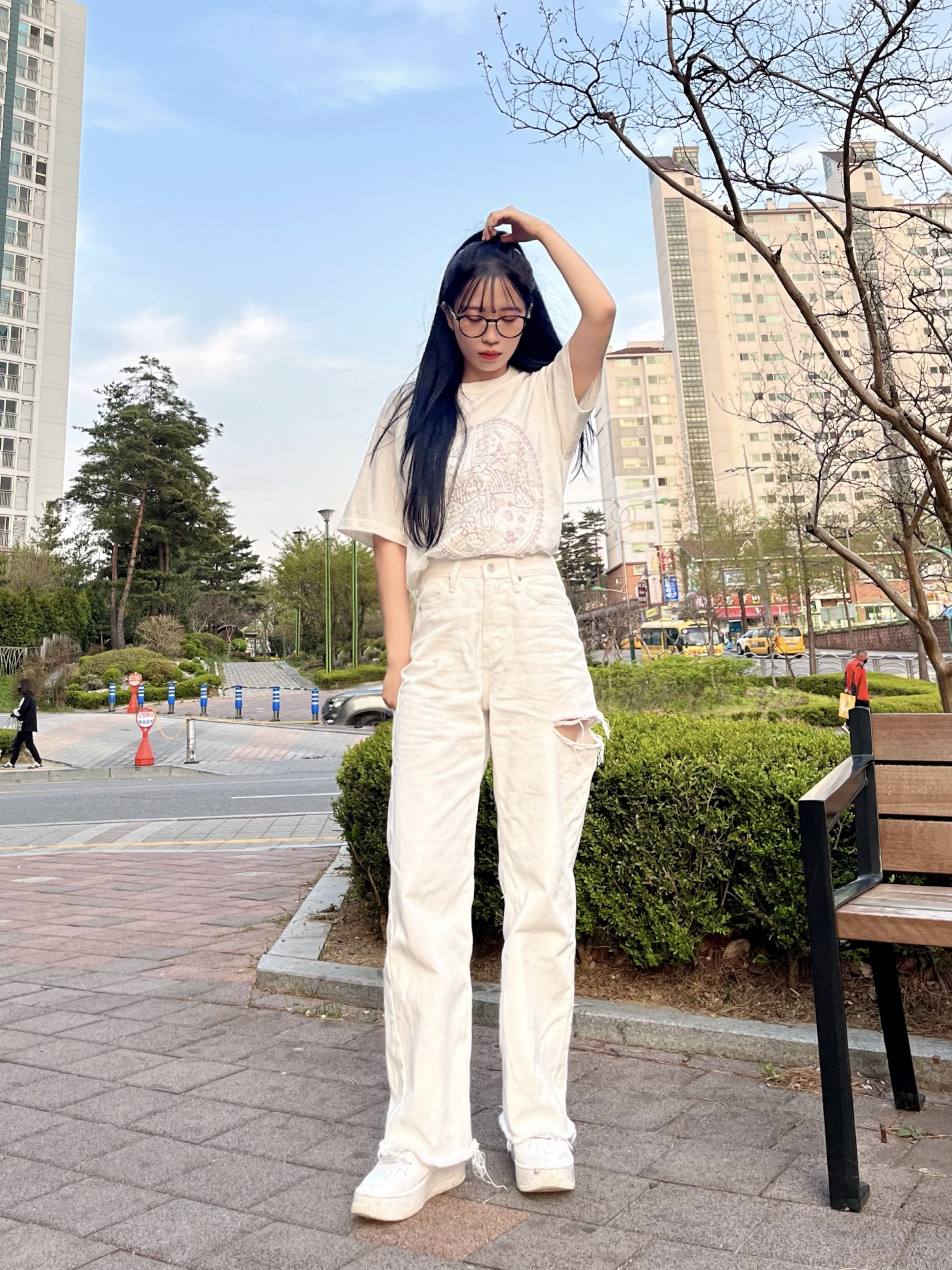 grw1090 (@hye_ji99) 님의 게시물 | KREAM