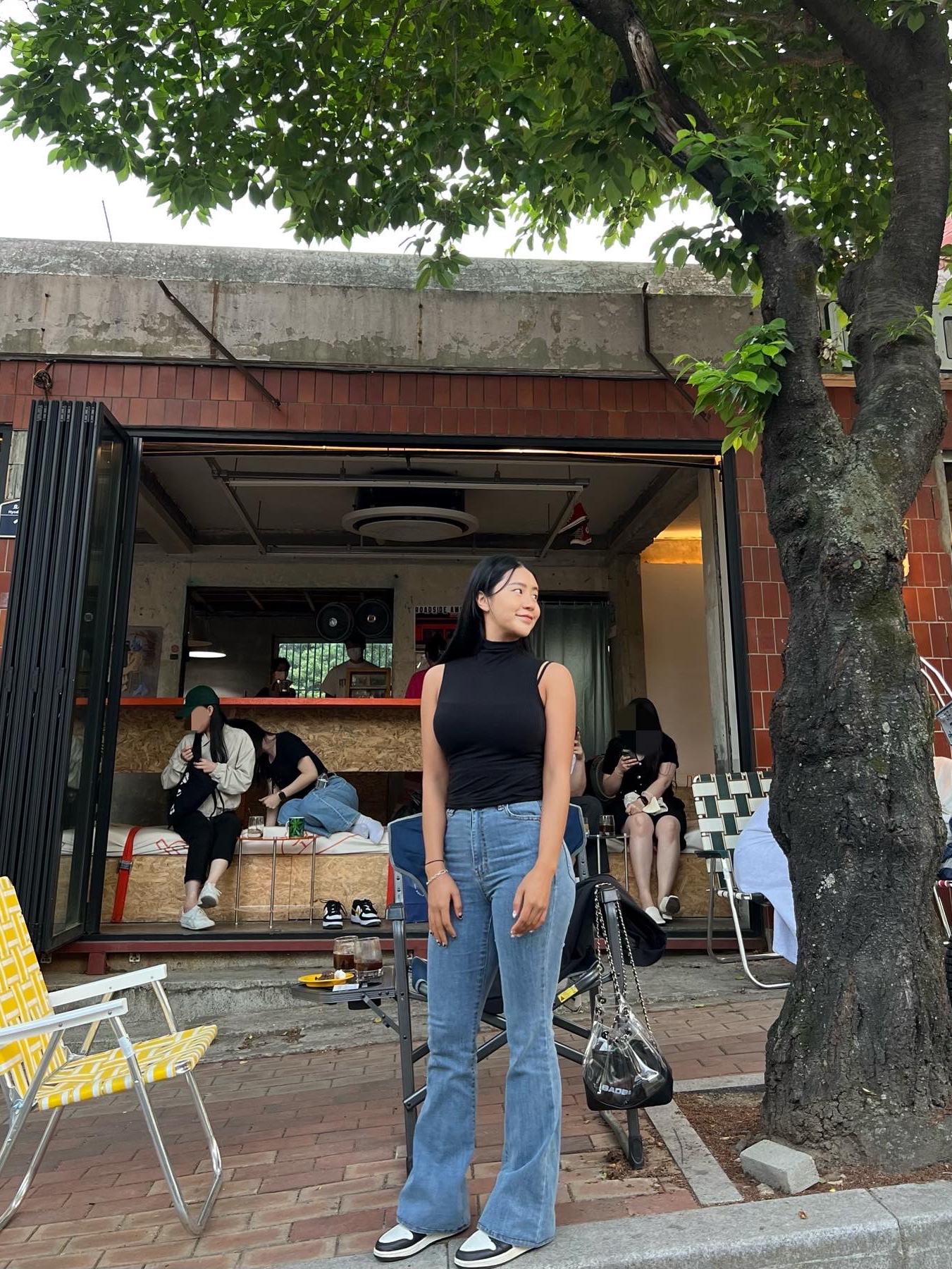 윤아 (@yooooona) 님의 게시물 | KREAM