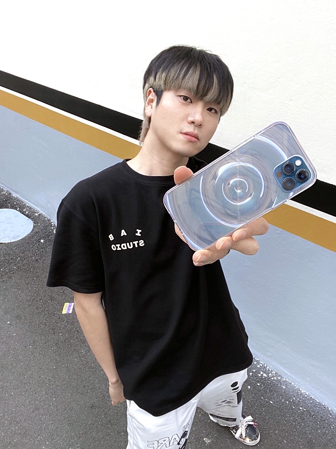 이태훈 (@taehun_e_) 님의 게시물 | KREAM