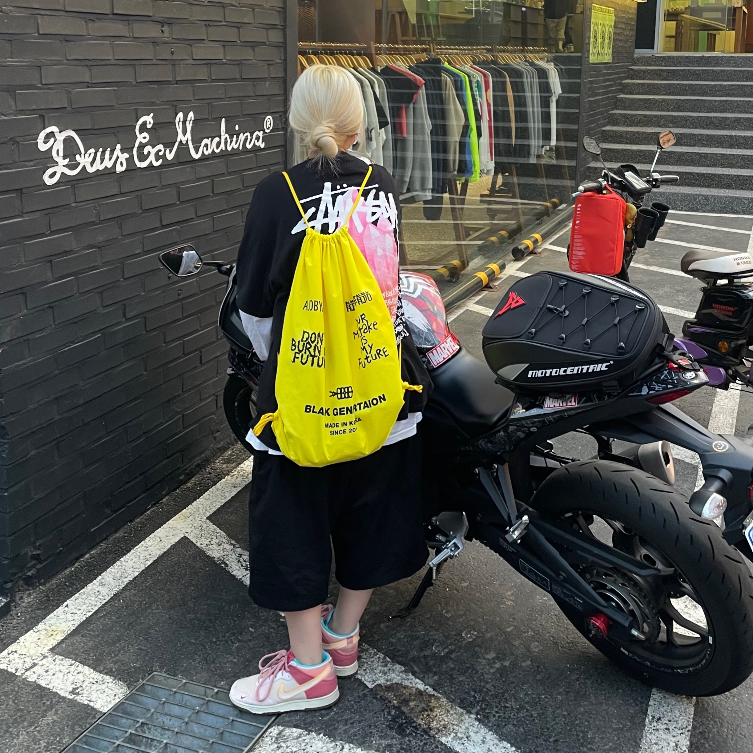 김은솔 (@e__soul_) 님의 게시물 | KREAM