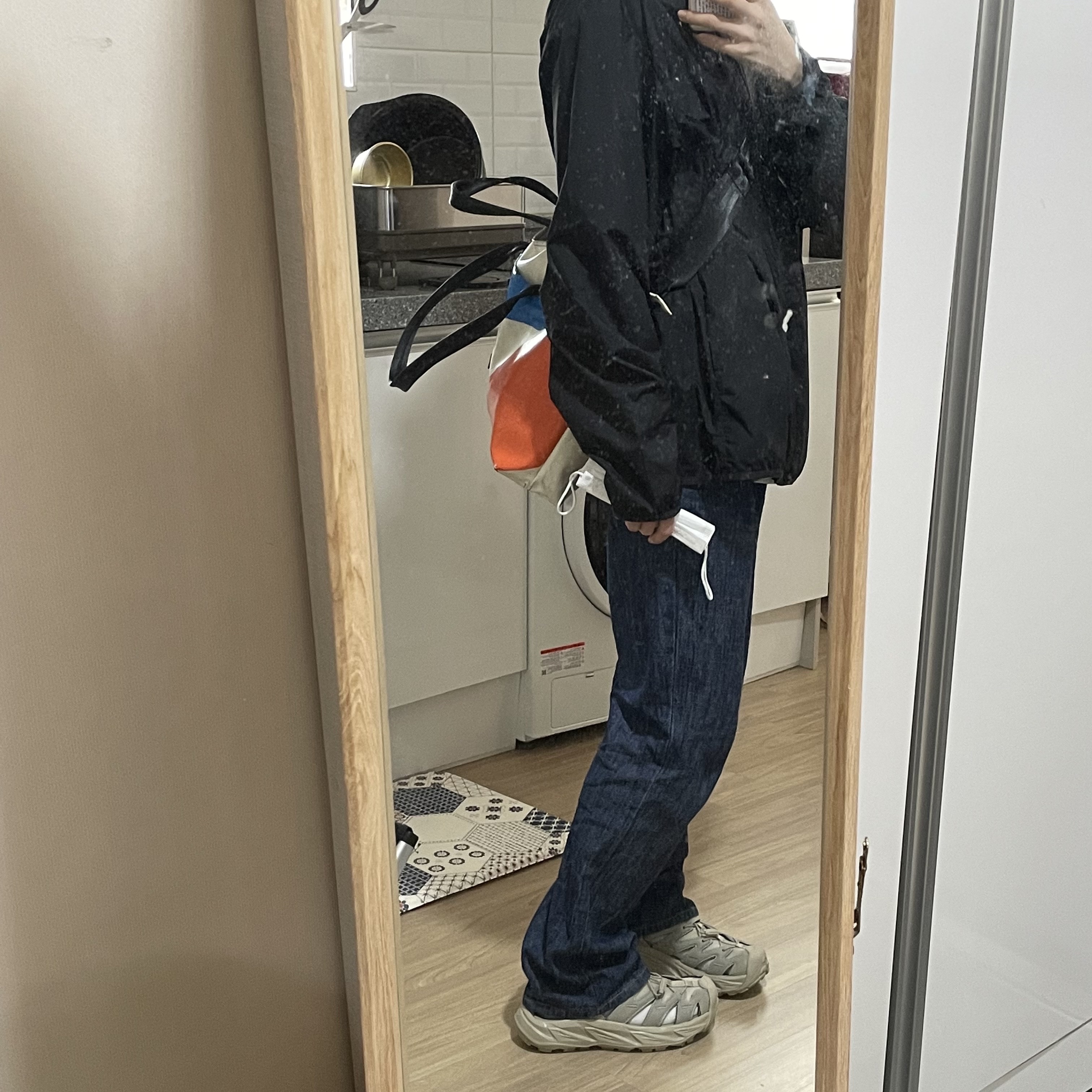 코끼리냉장고 (@y___vw) 님의 게시물 | KREAM