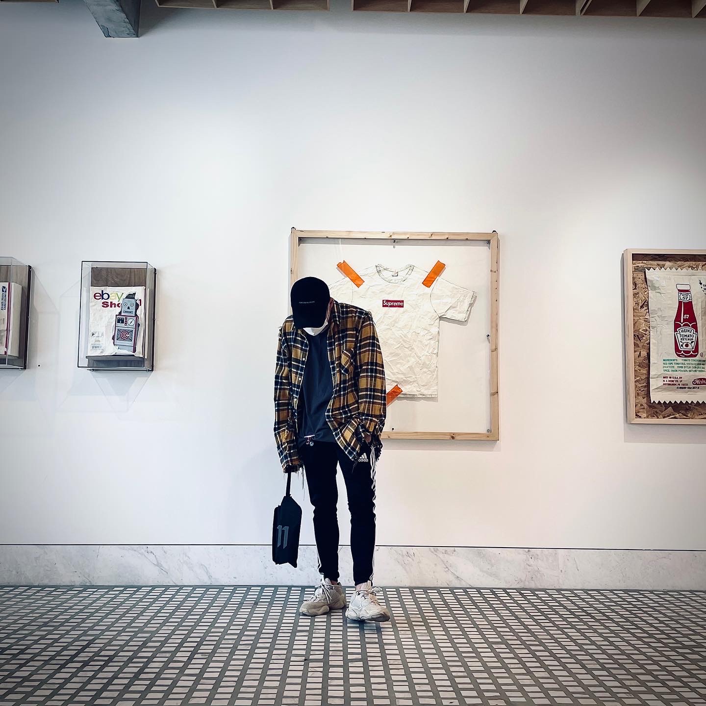 @chilll_bro_ (@chilll_bro_) 님의 게시물 | KREAM