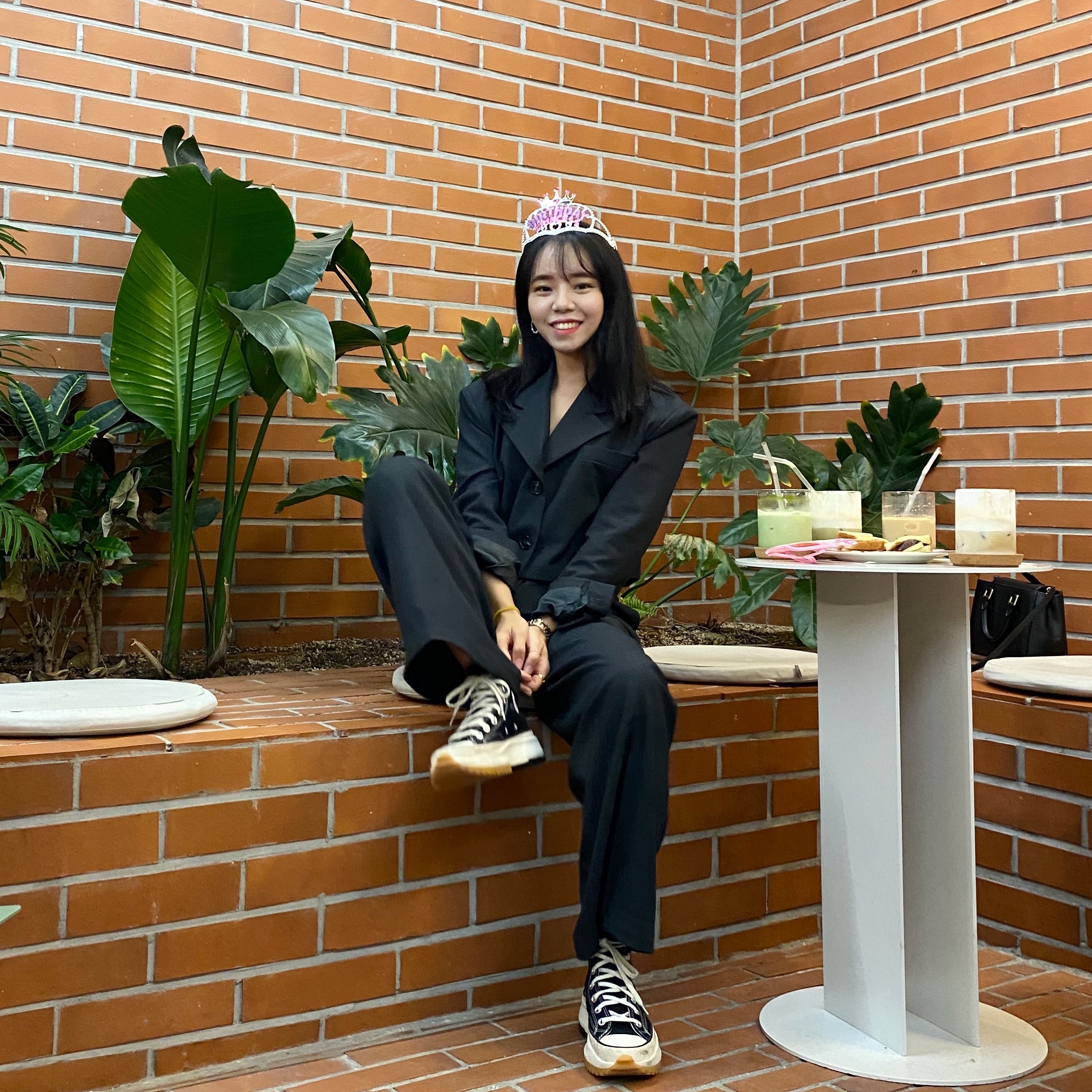 insta: best_... (@best_jh) 님의 게시물 | KREAM