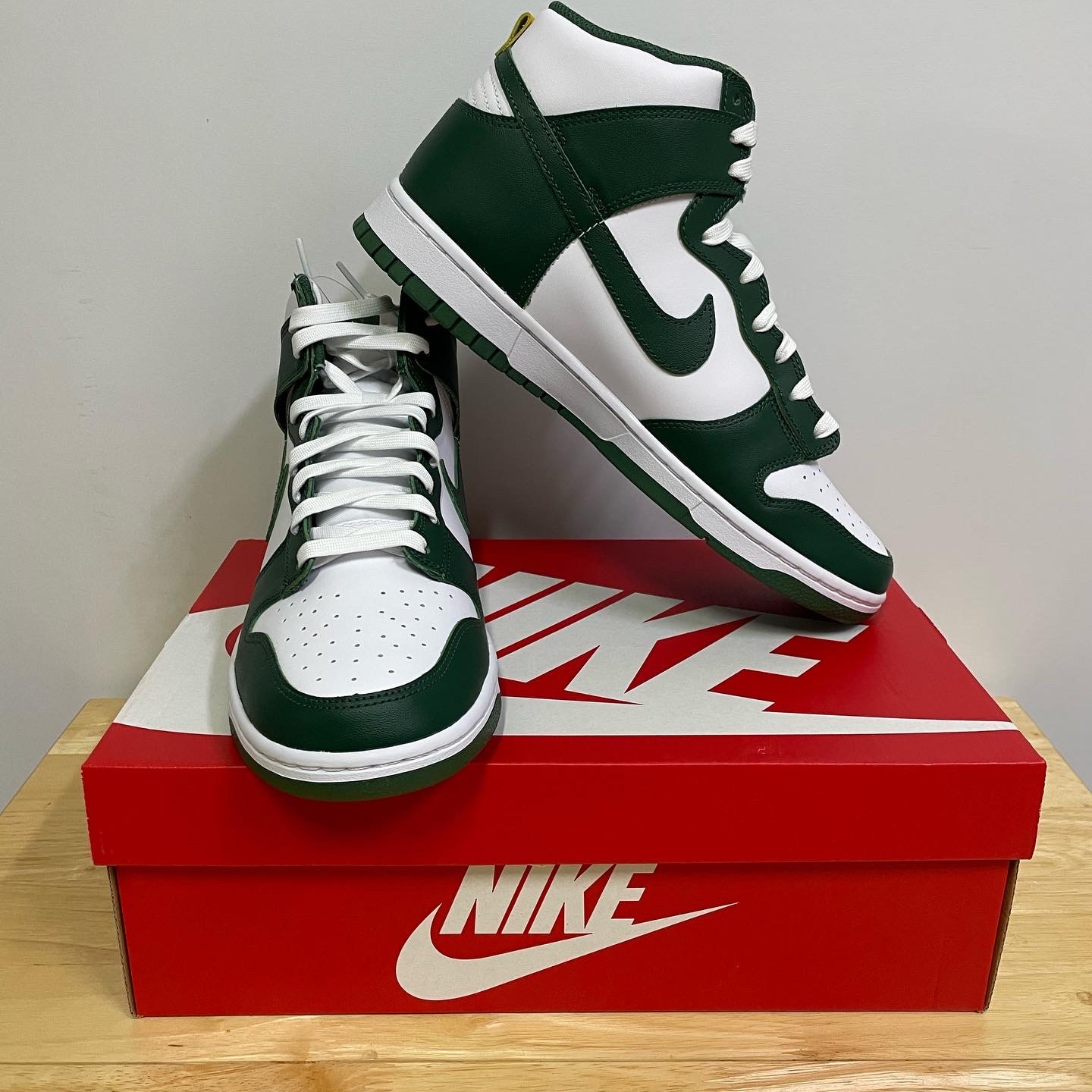 . (@dongkaha) 님의 게시물 | KREAM