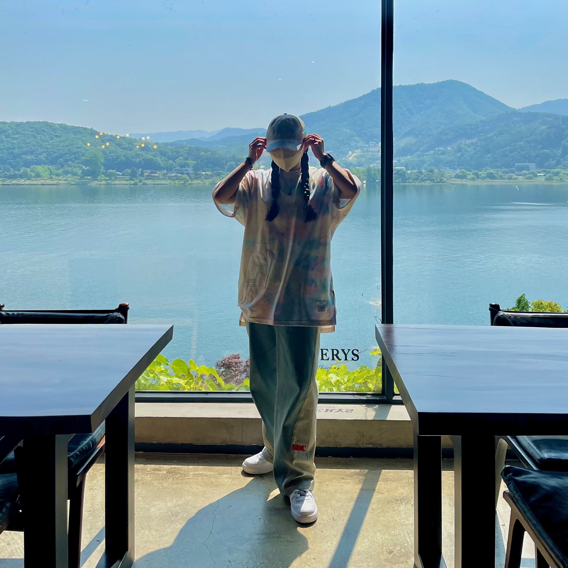 신발장 (@sxng_) 님의 게시물 | KREAM