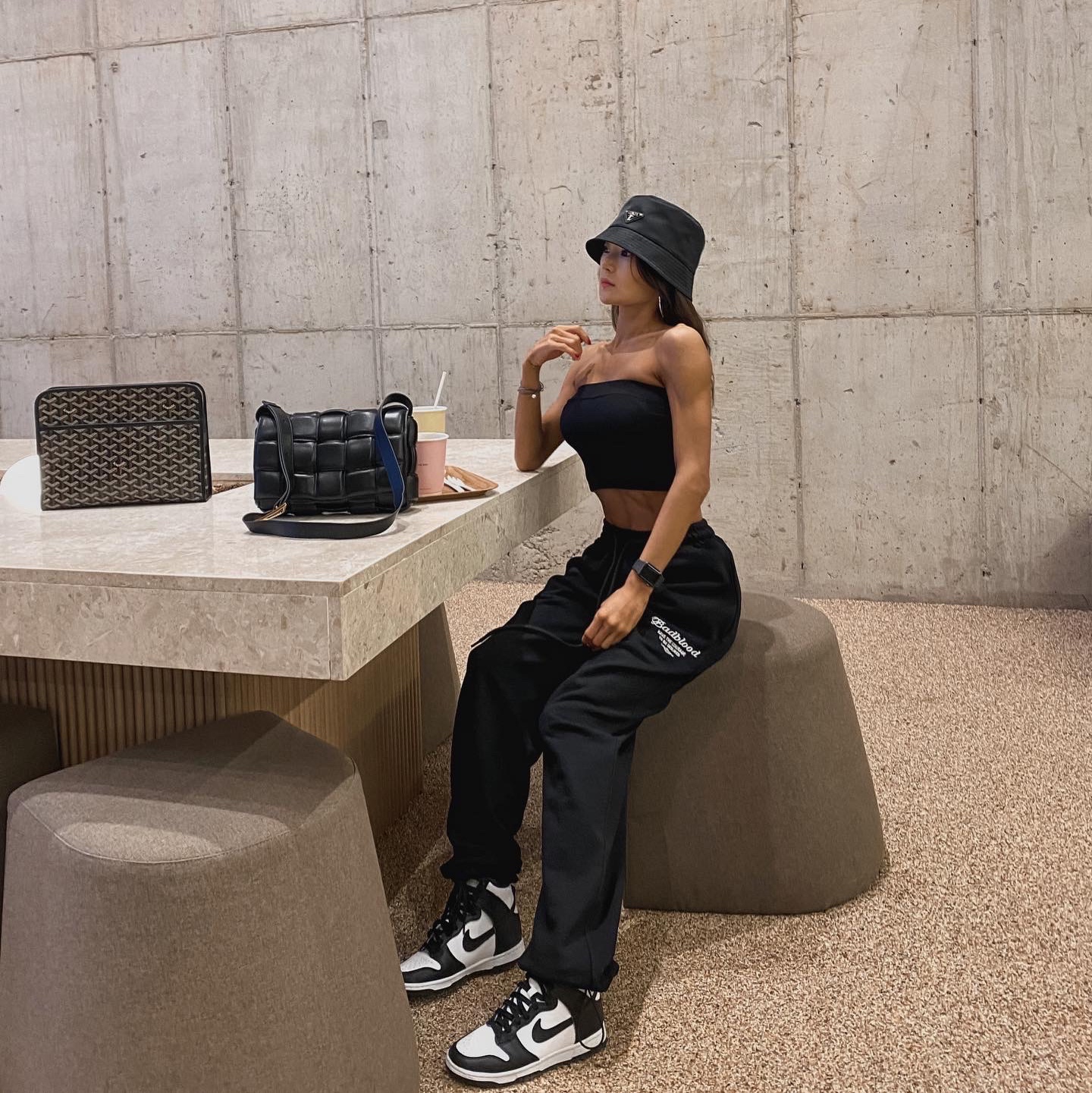 @xx_lovely (@xx_lovely) 님의 게시물 | KREAM