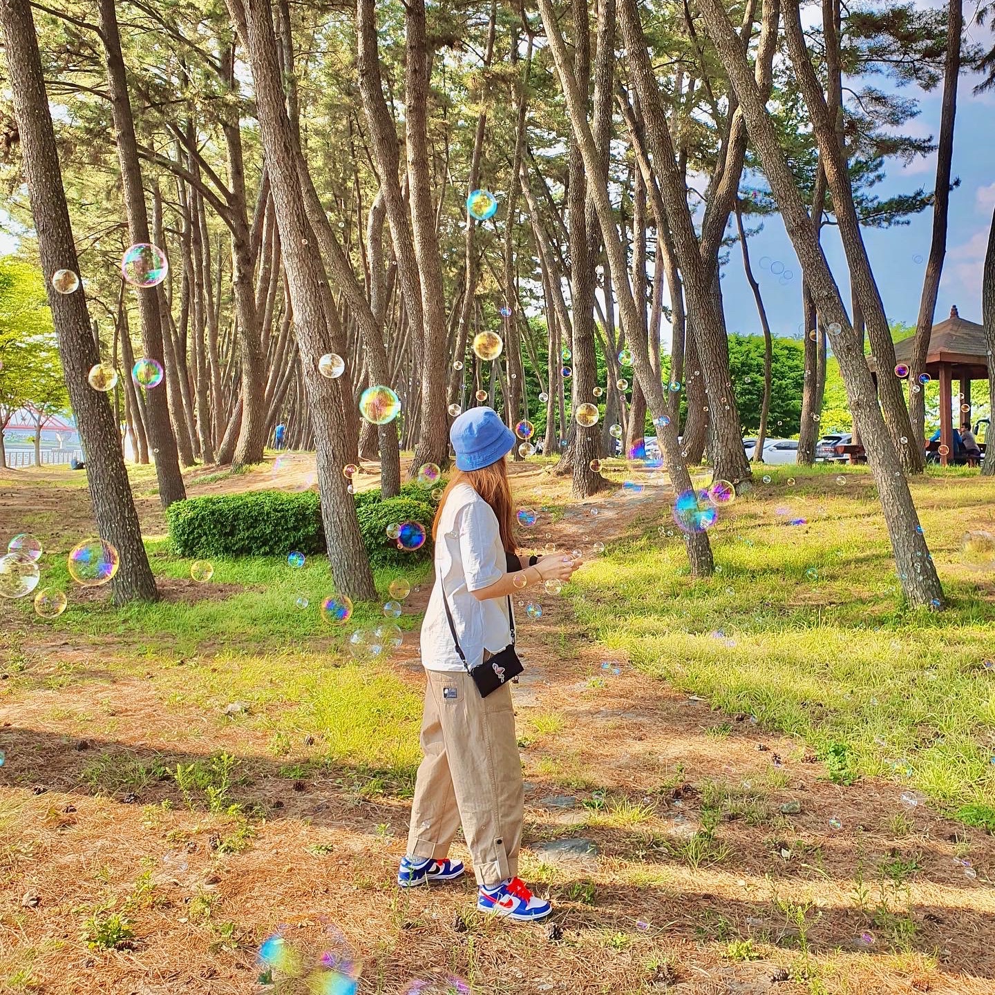 녀니 (@jy.90) 님의 게시물 | KREAM