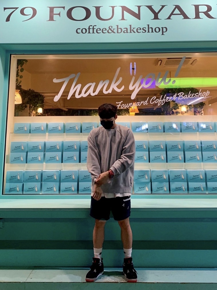 (@tech_s2) 님의 게시물 | KREAM