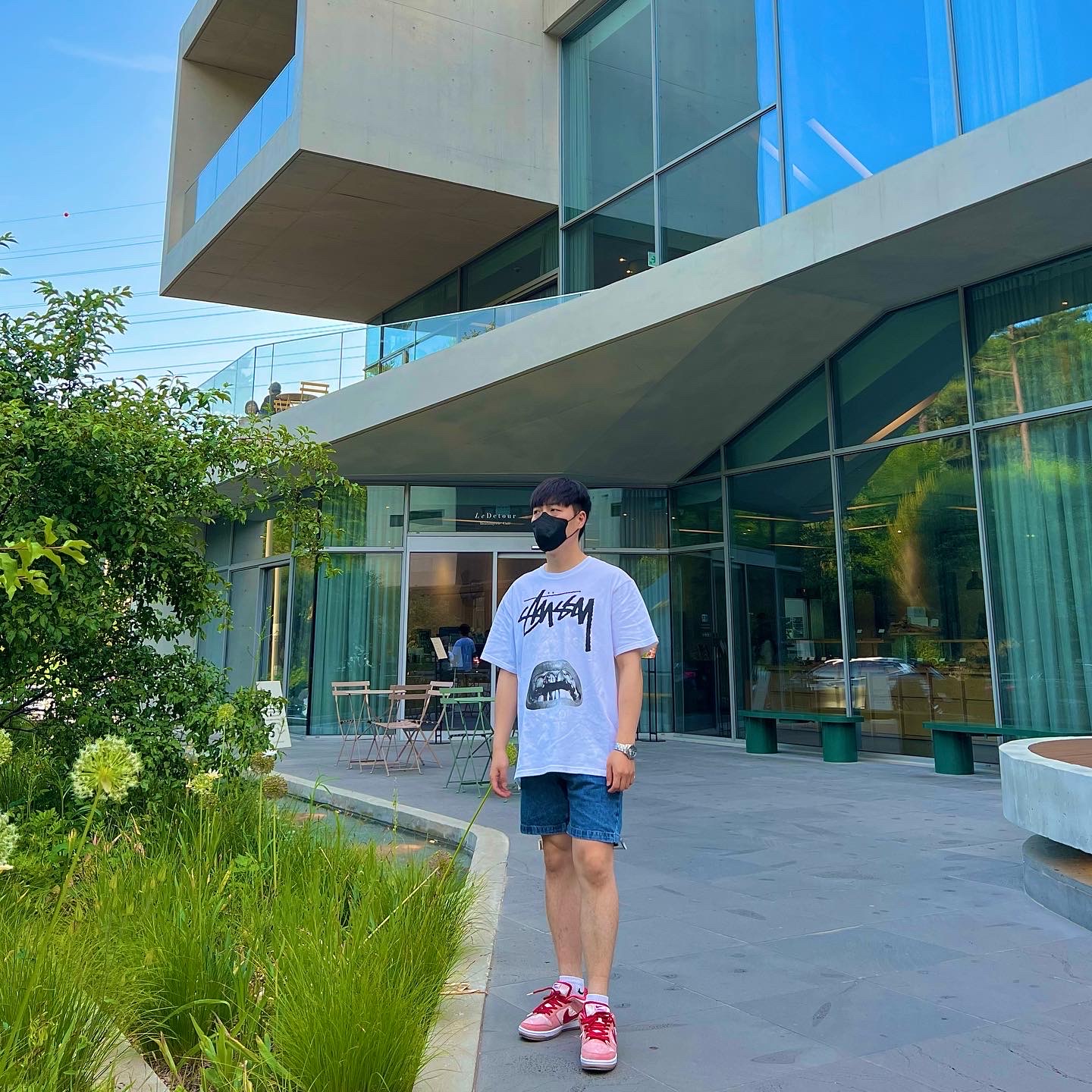 woo__h.s (@redstone_) 님의 게시물 | KREAM