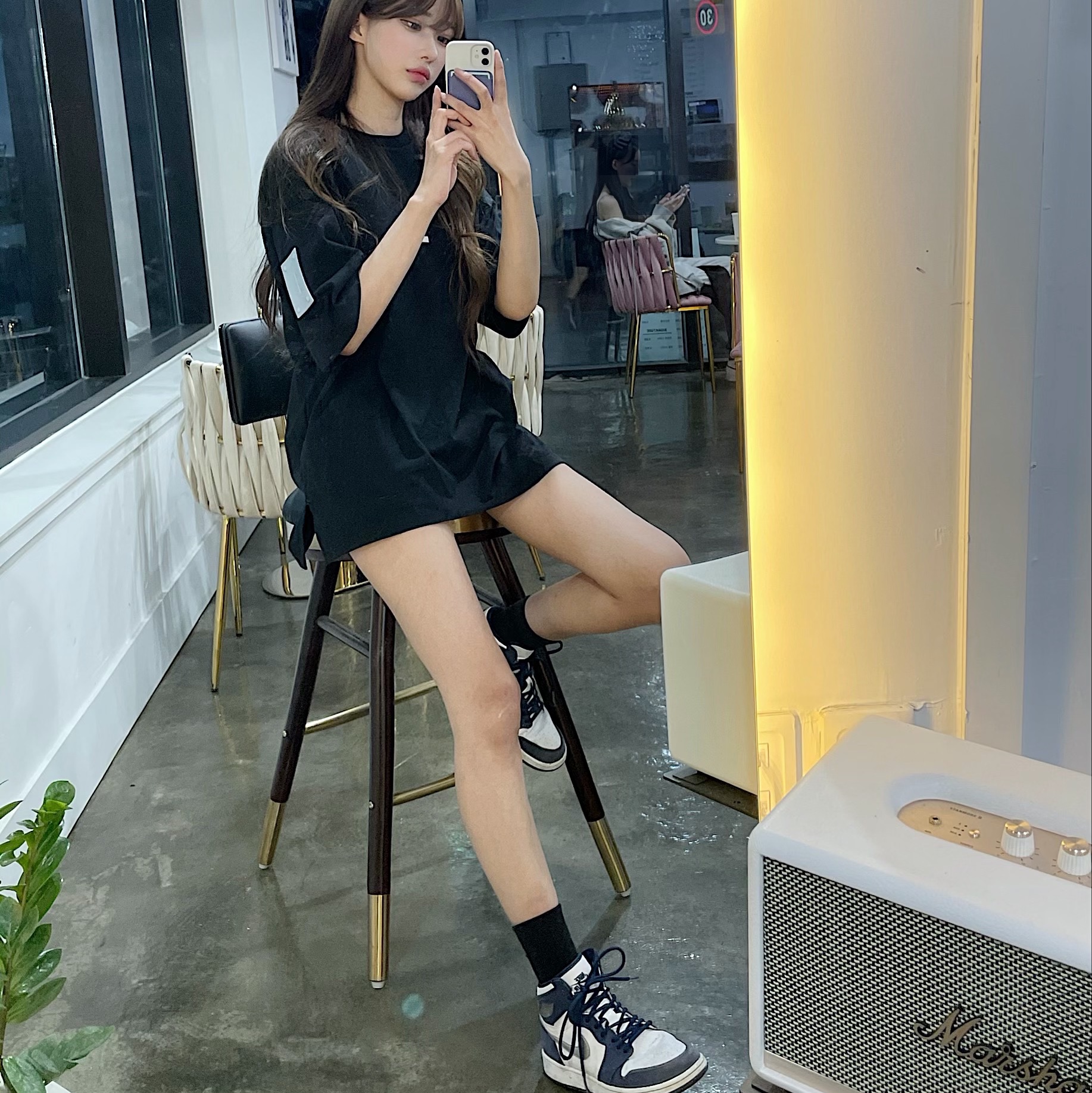 나야나 (@btbbx) 님의 게시물 | KREAM