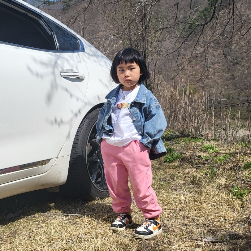 하자매네 (@samba_chang) 님의 게시물 | KREAM