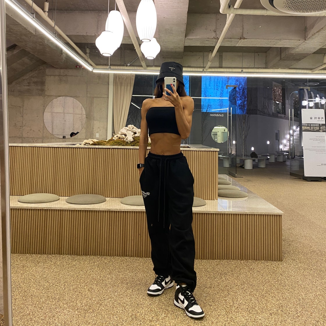 @xx_lovely (@xx_lovely) 님의 게시물 | KREAM