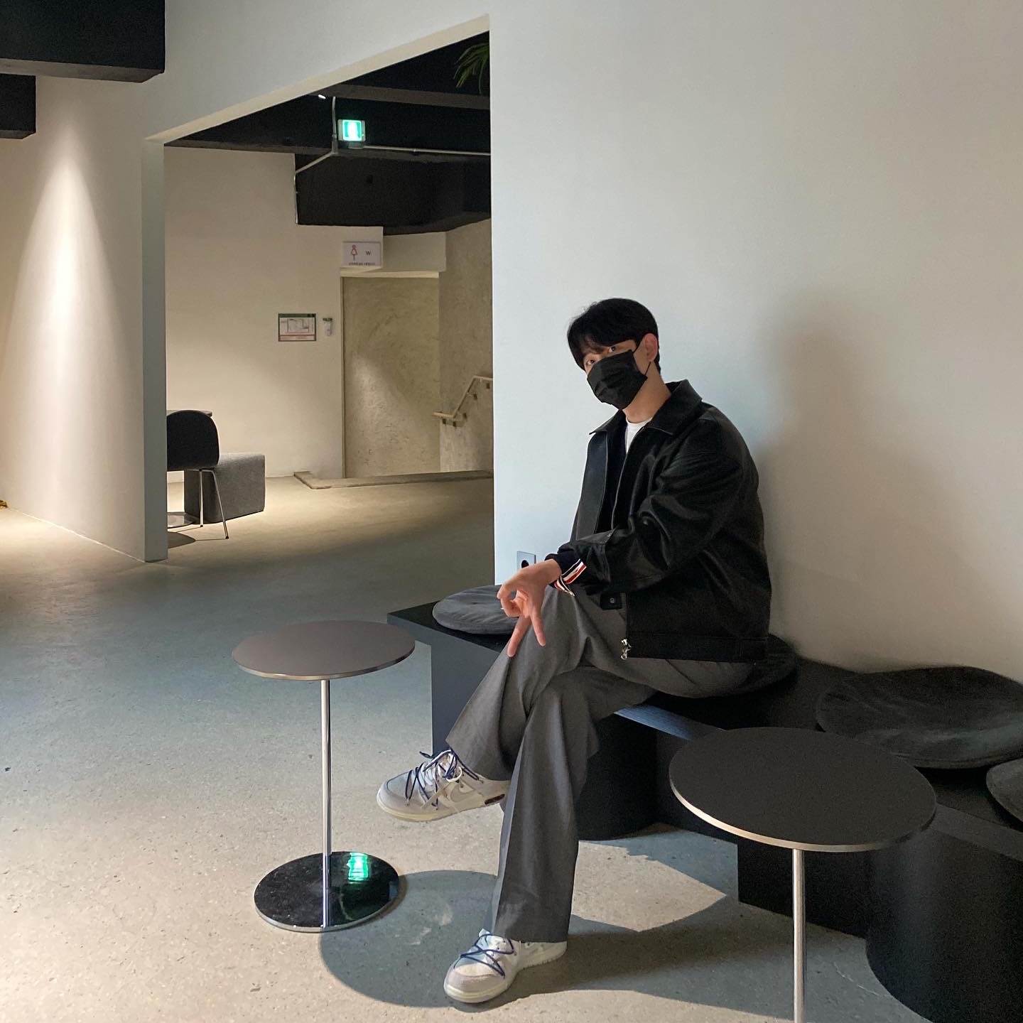 곰탱이 (@hun.__.2) 님의 게시물 | KREAM