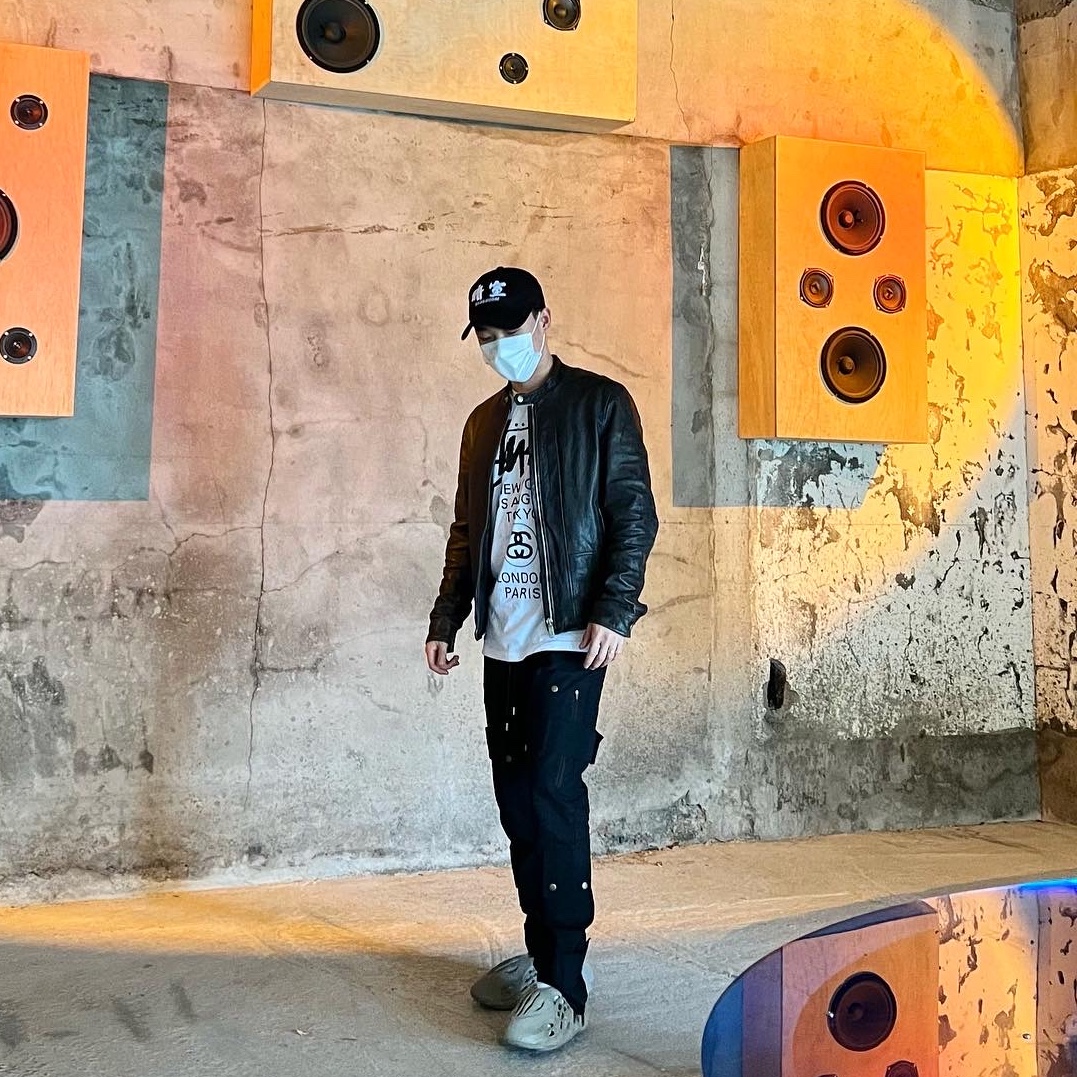 sjkim2753 (@xeung_kim) 님의 게시물 | KREAM