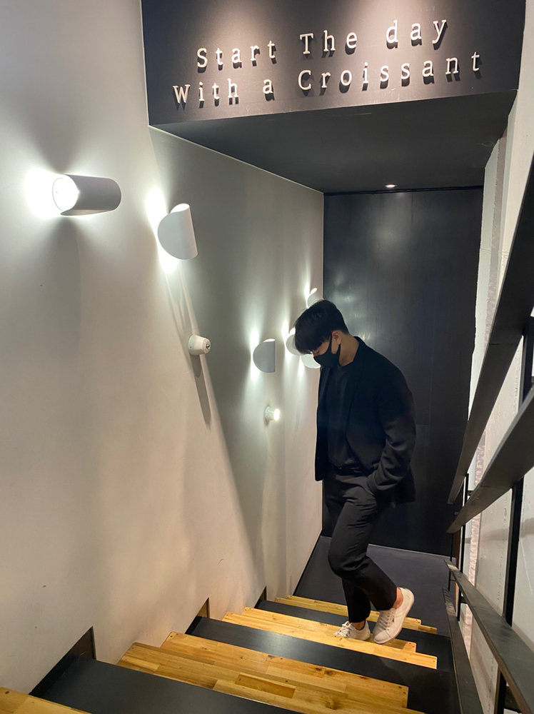 dbswprn6190 (@yoon_je_pil) 님의 게시물 | KREAM