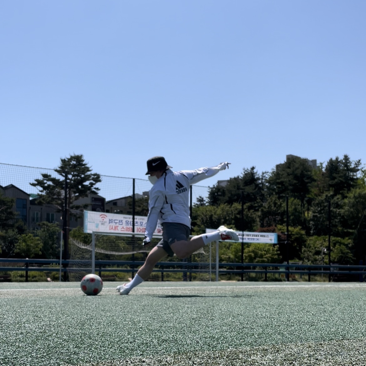 (@sunhardy) 님의 게시물 | KREAM