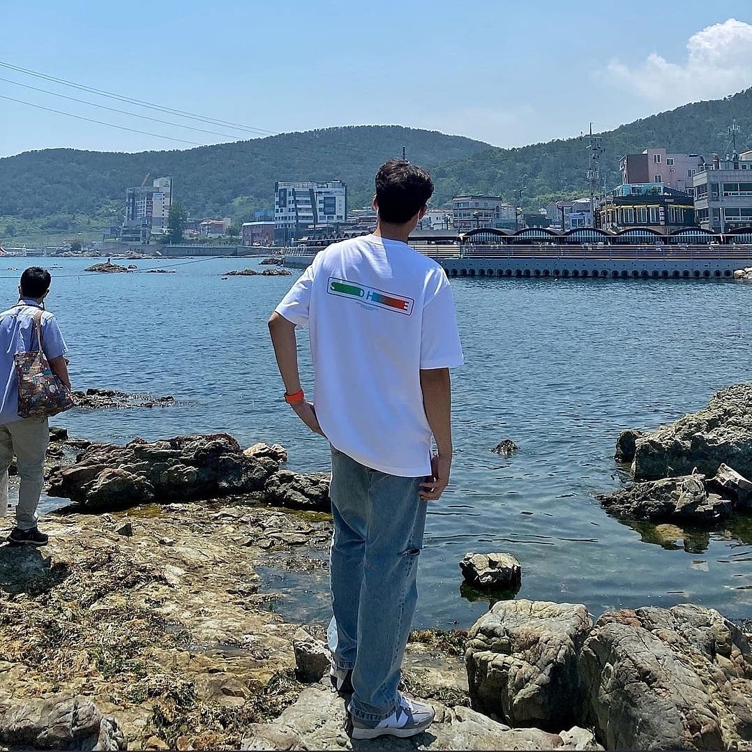 ckdwnsquf (@jun_window) 님의 게시물 | KREAM