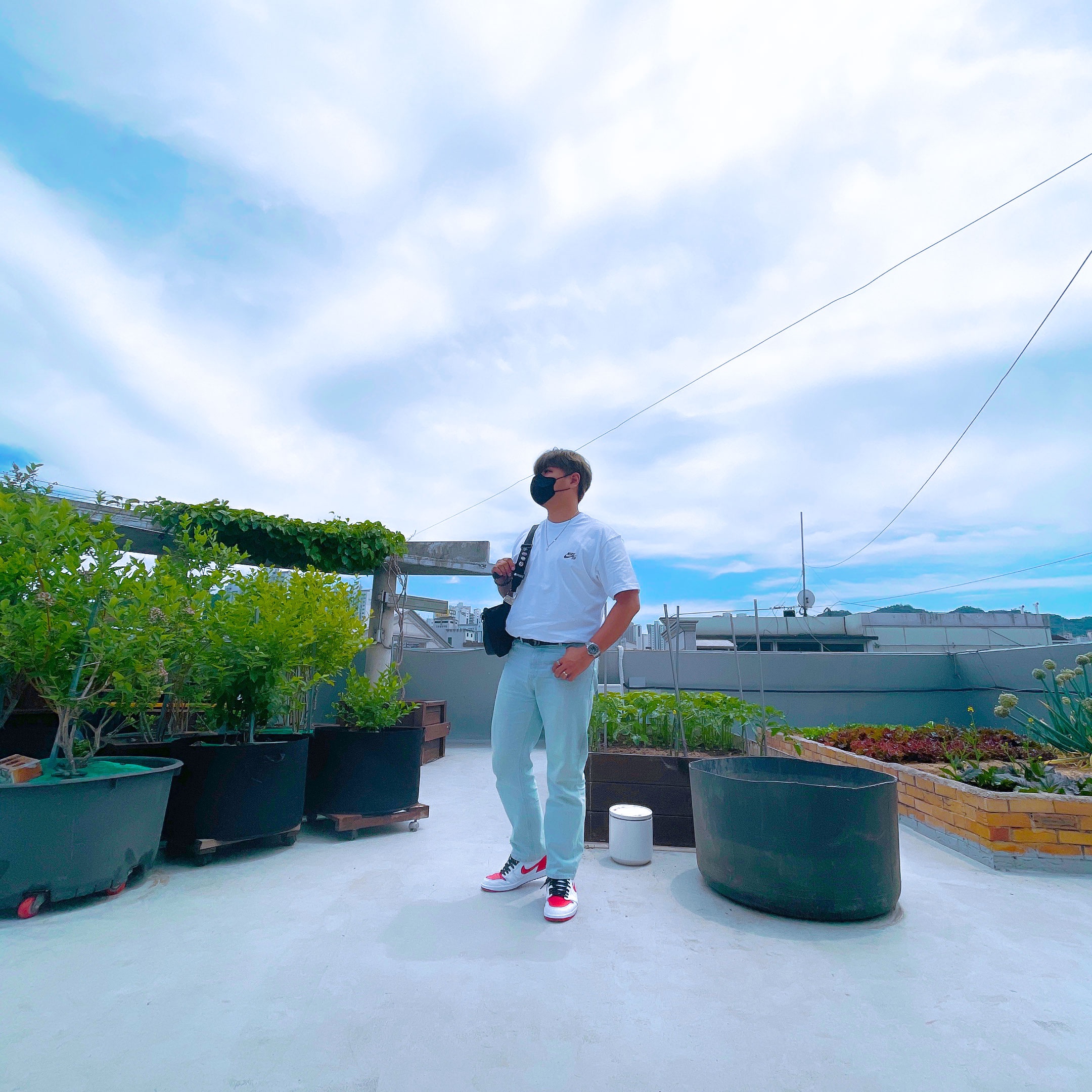 (@berrg) 님의 게시물 | KREAM