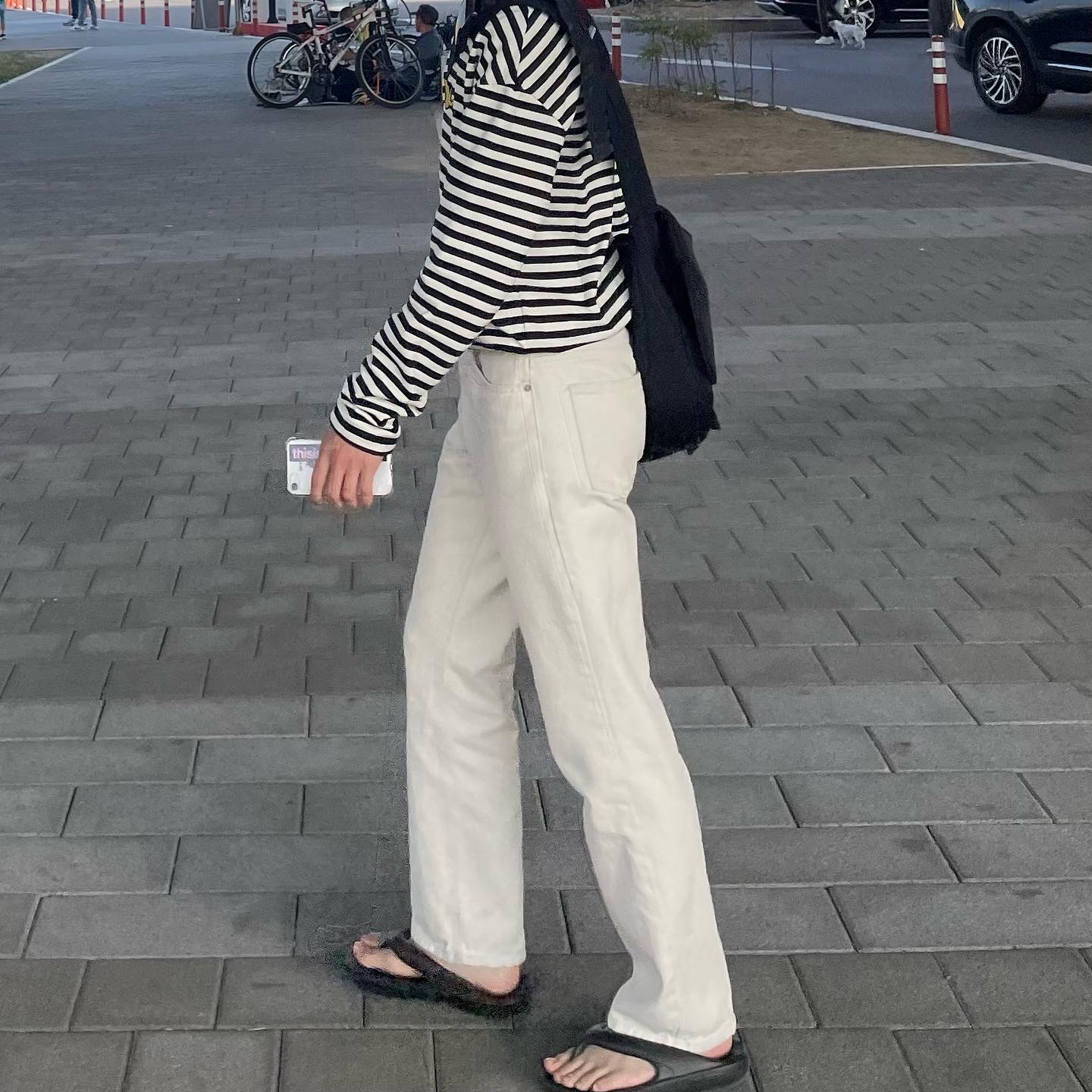 (@hhong__ju) 님의 게시물 | KREAM