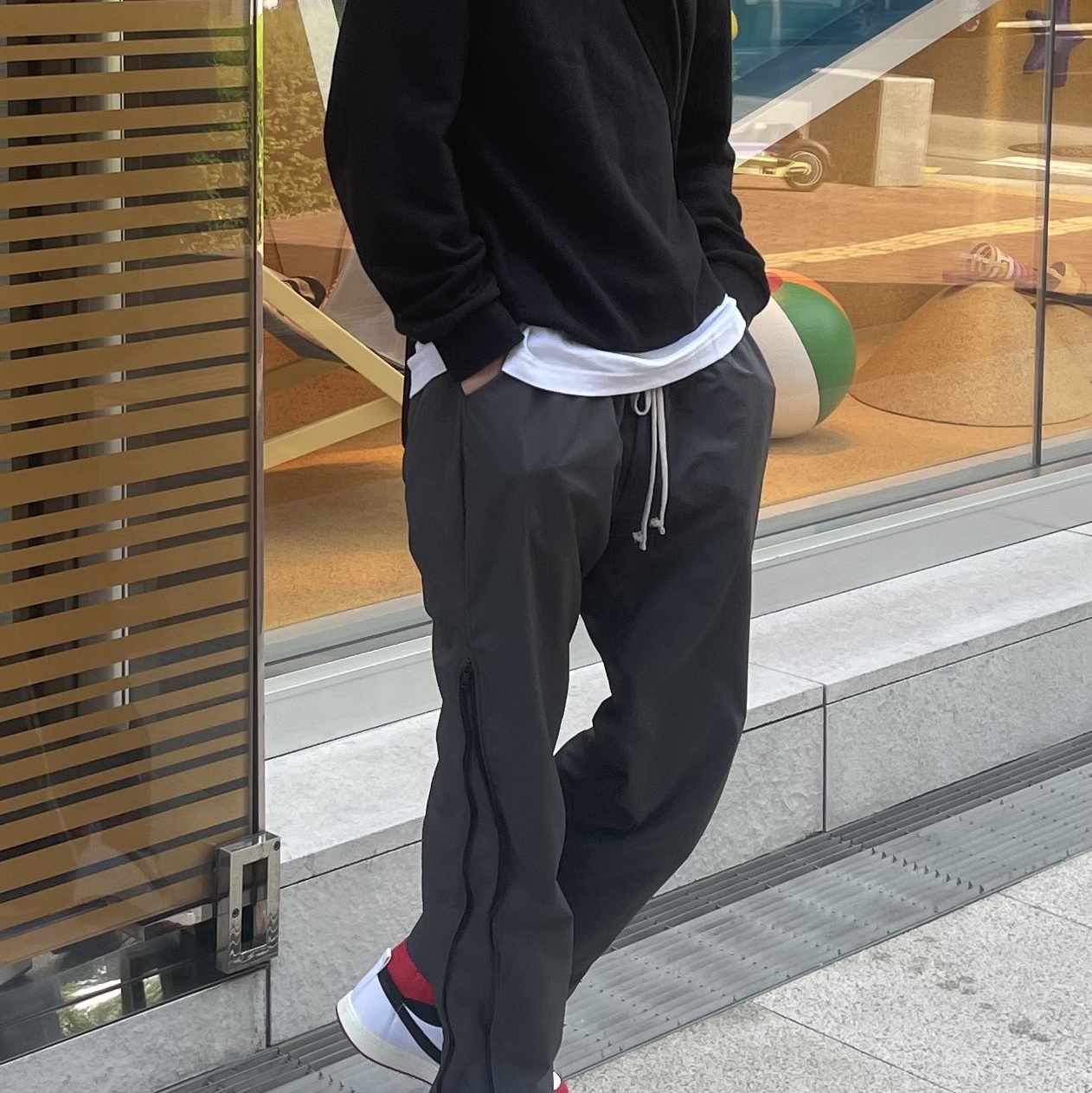 민석 (@k1m._.seok) 님의 게시물 | KREAM