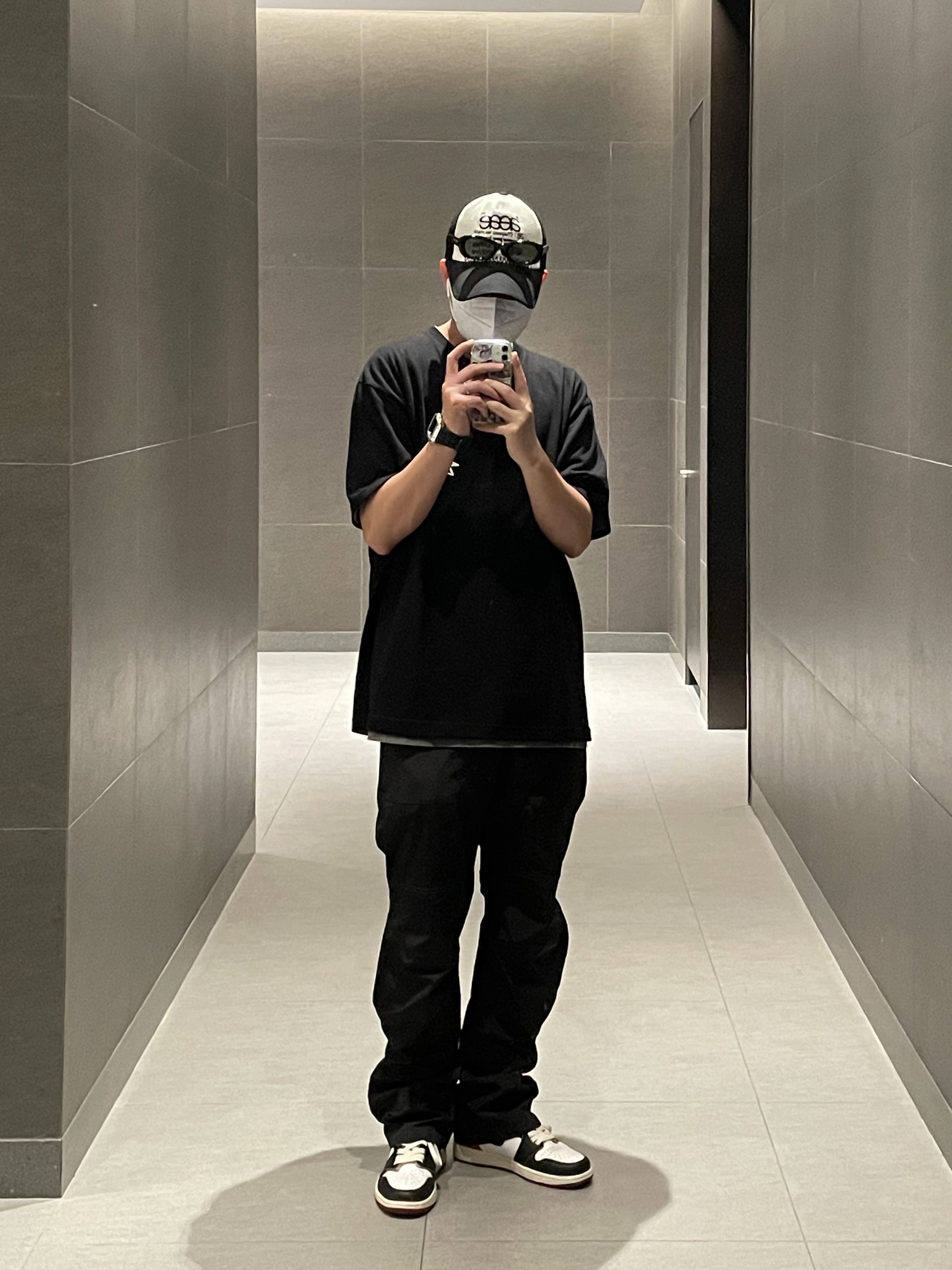 insta : _nim... (@_nimnuyh) 님의 게시물 | KREAM