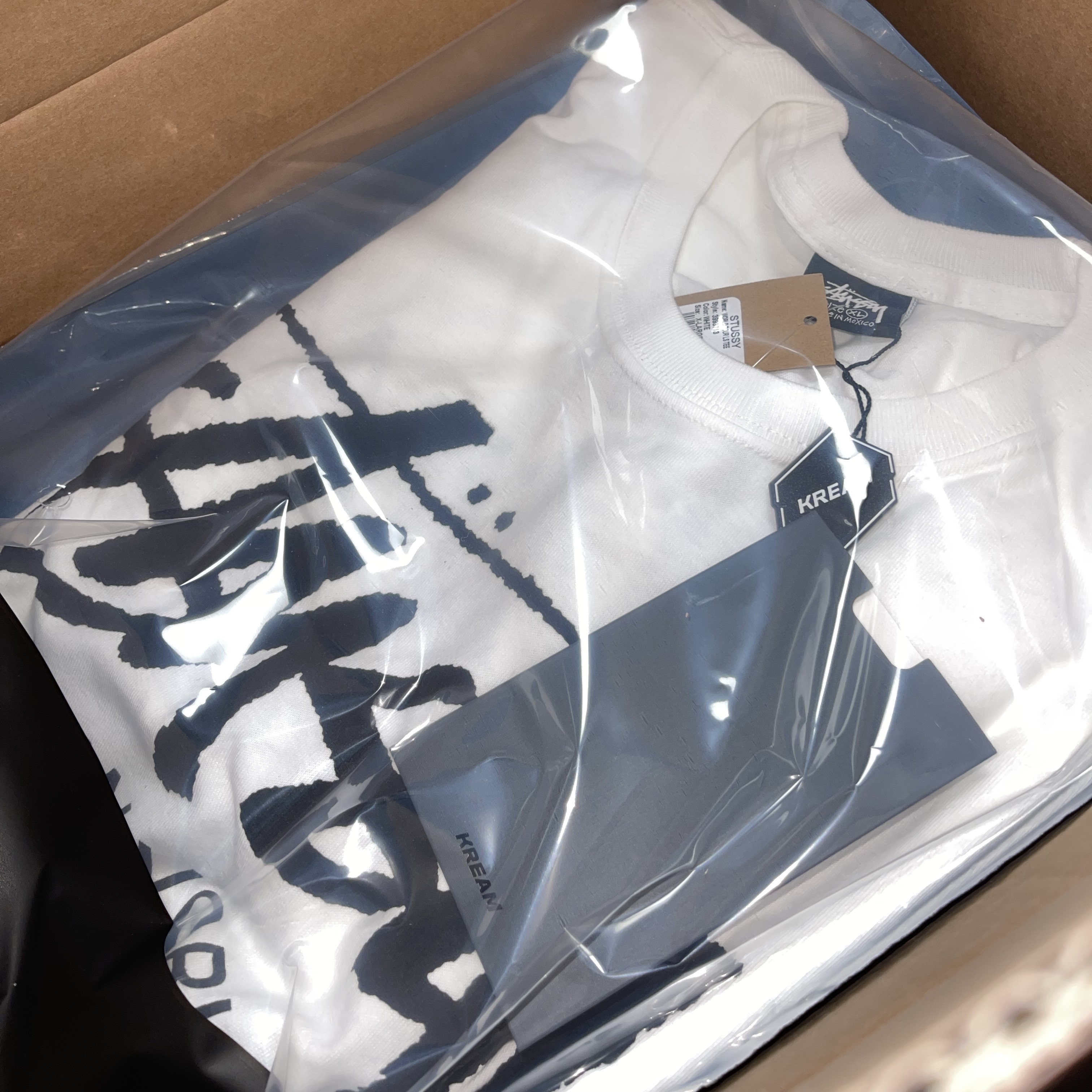 버미 (@_beomy) 님의 게시물 | KREAM