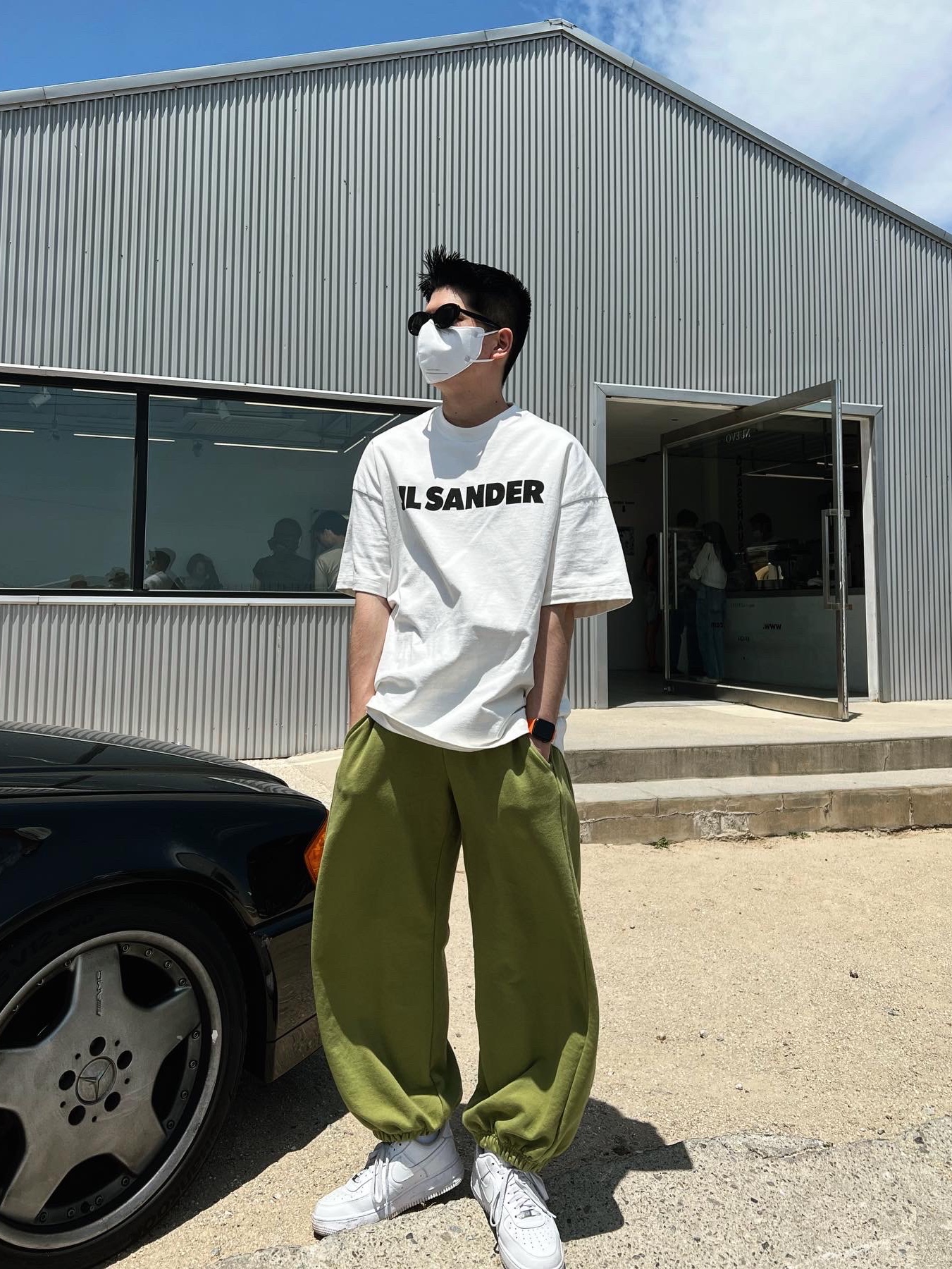 김근영 (@kk___young) 님의 게시물 | KREAM