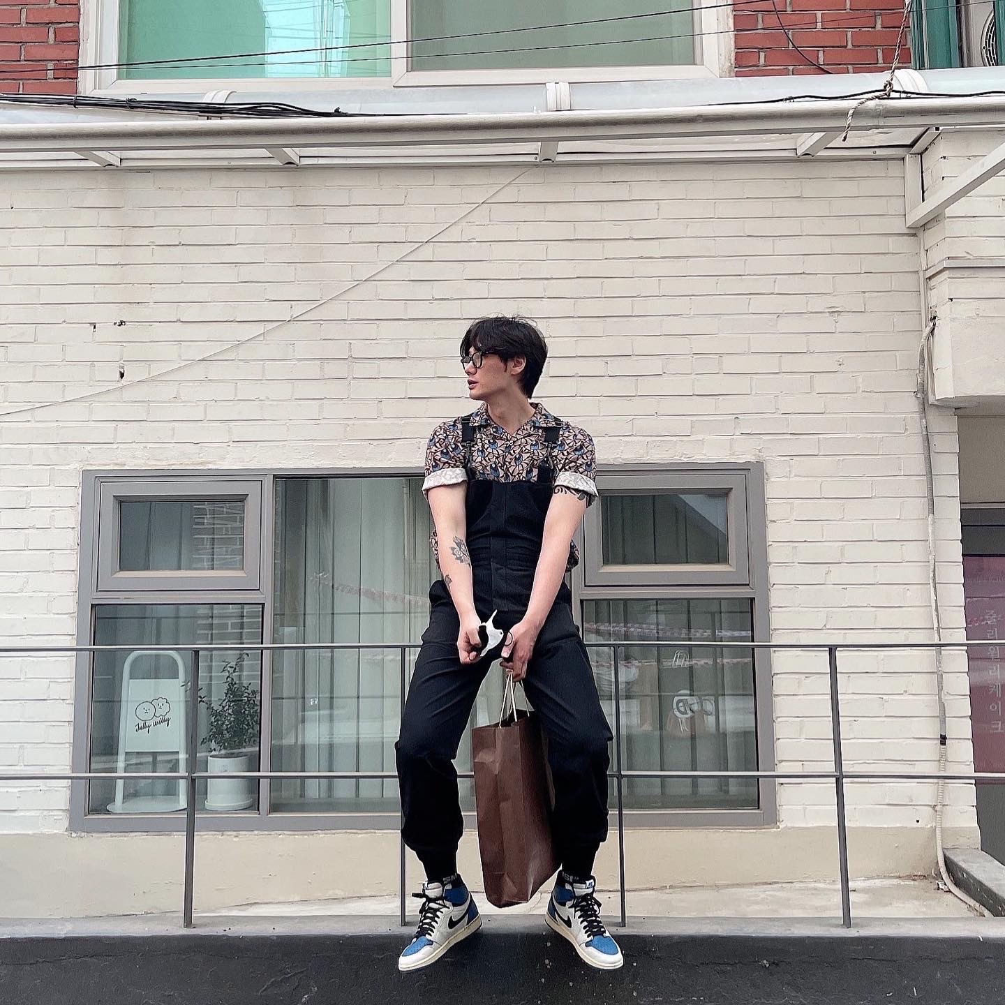 kim.j.g (@junbo) 님의 게시물 | KREAM