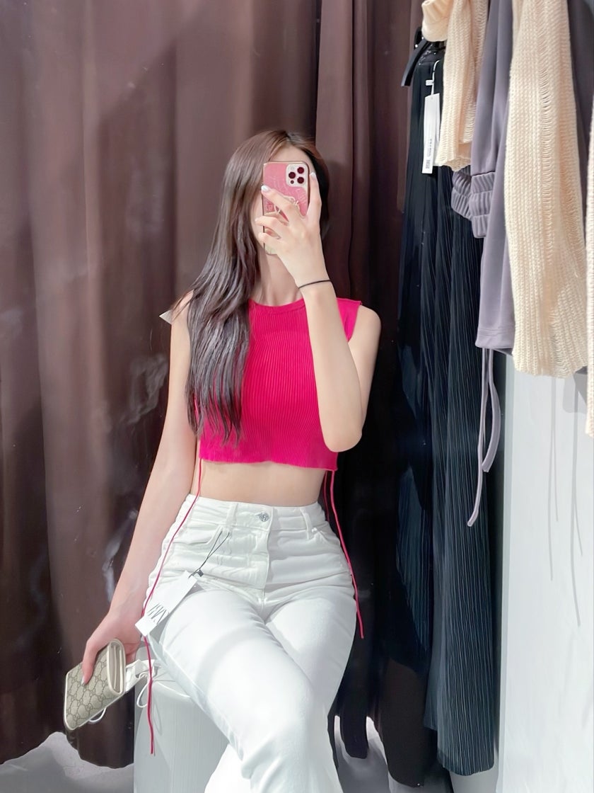 insta : @hai... (@hailey_.hk) 님의 게시물 | KREAM