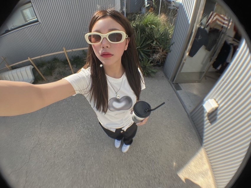 환녜디 (@yejida) 님의 게시물 | KREAM