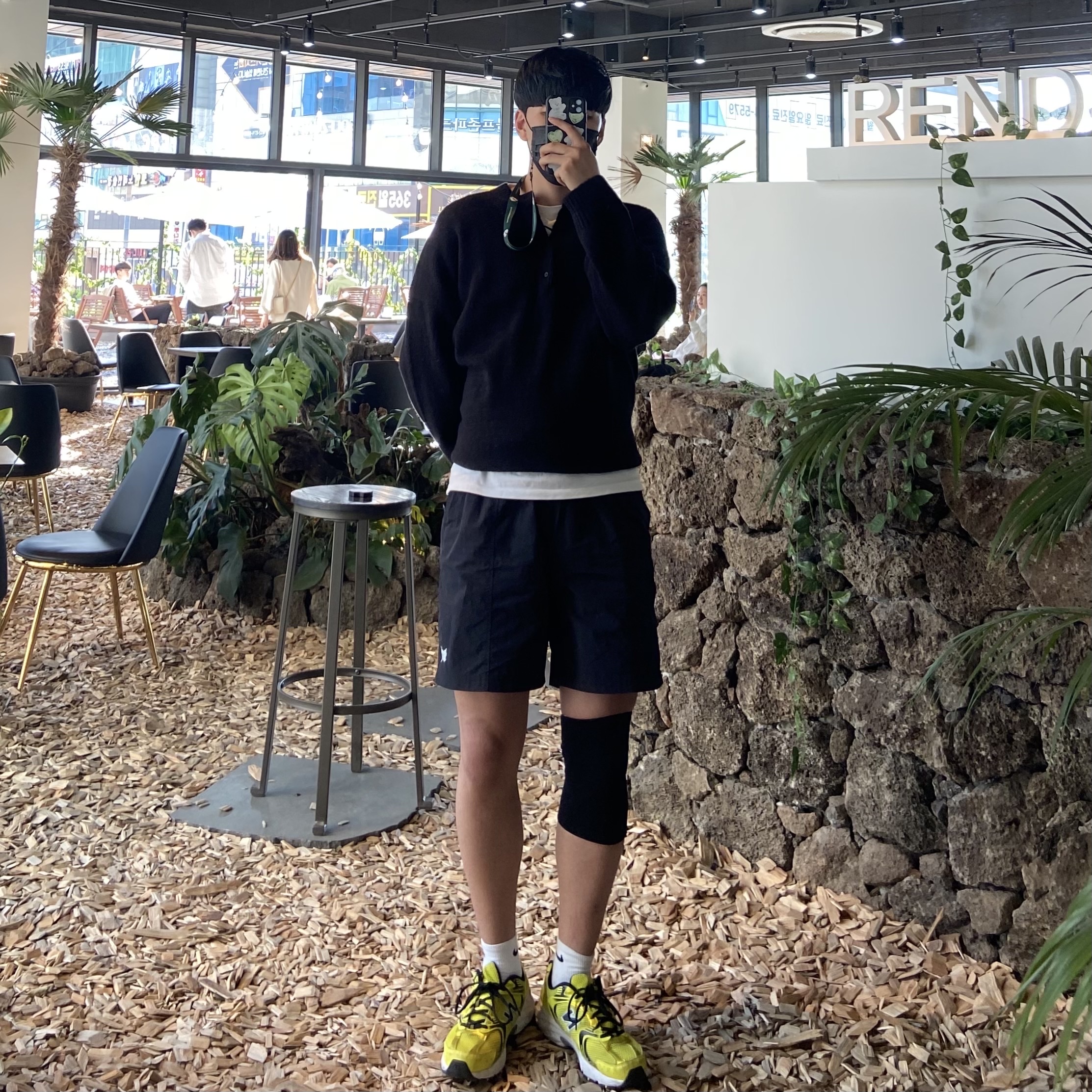 jko0438 (@euphoria__sss) 님의 게시물 | KREAM