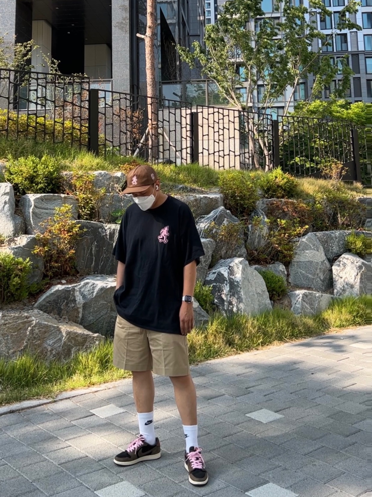 우쓰 (@woos_k) 님의 게시물 | KREAM