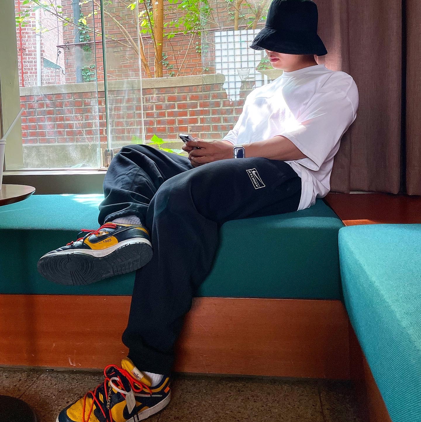 광어 (@kwange0) 님의 게시물 | KREAM